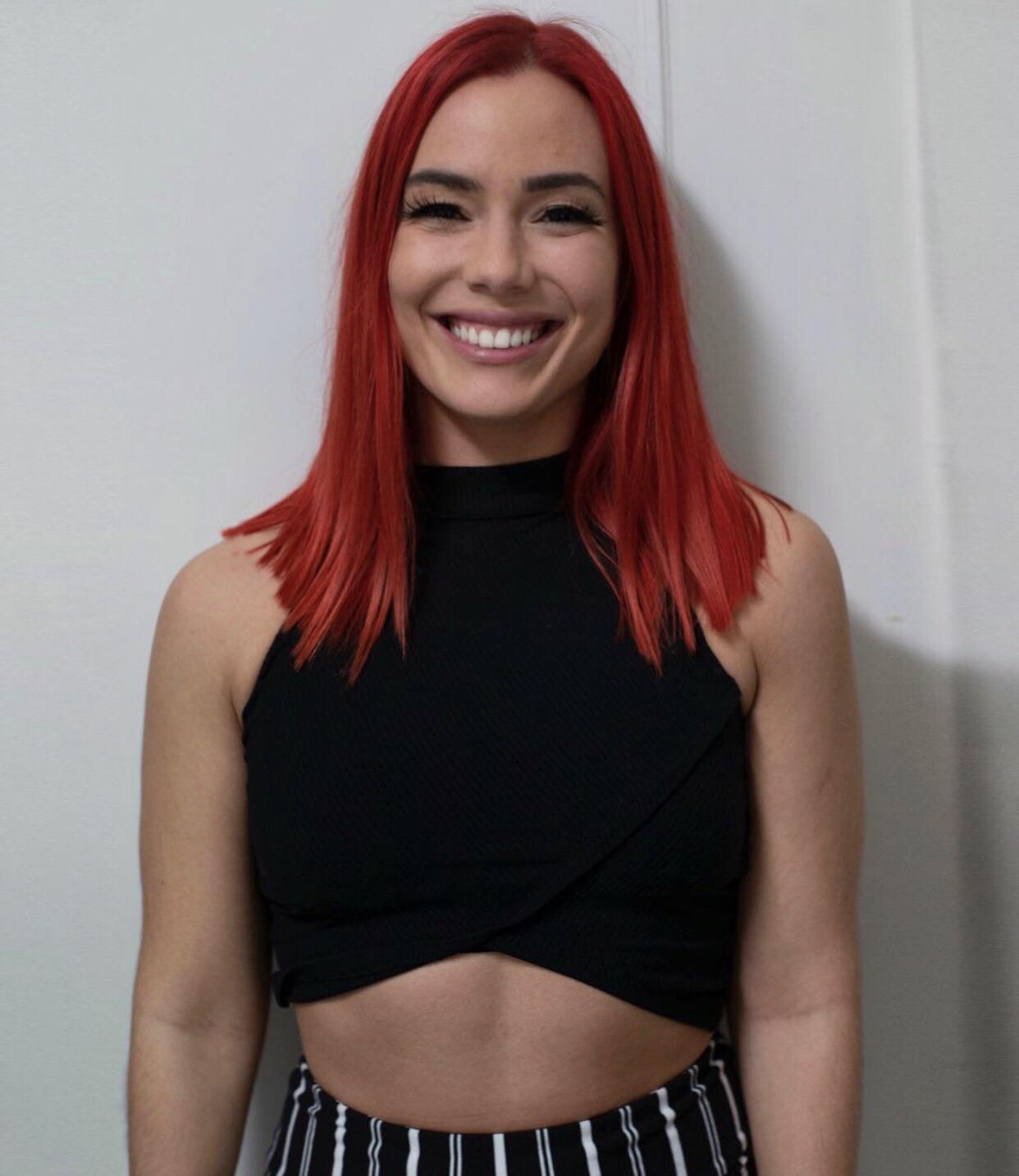 Killer Kelly should win Best Smile by default! 🔥 | Scrolller