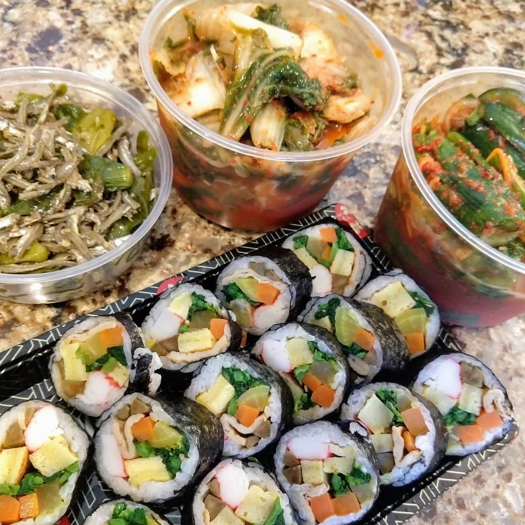 Kimbap and banchan. | Scrolller