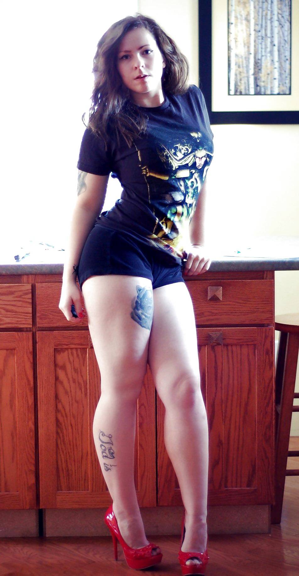 Kitchen Counter | Scrolller