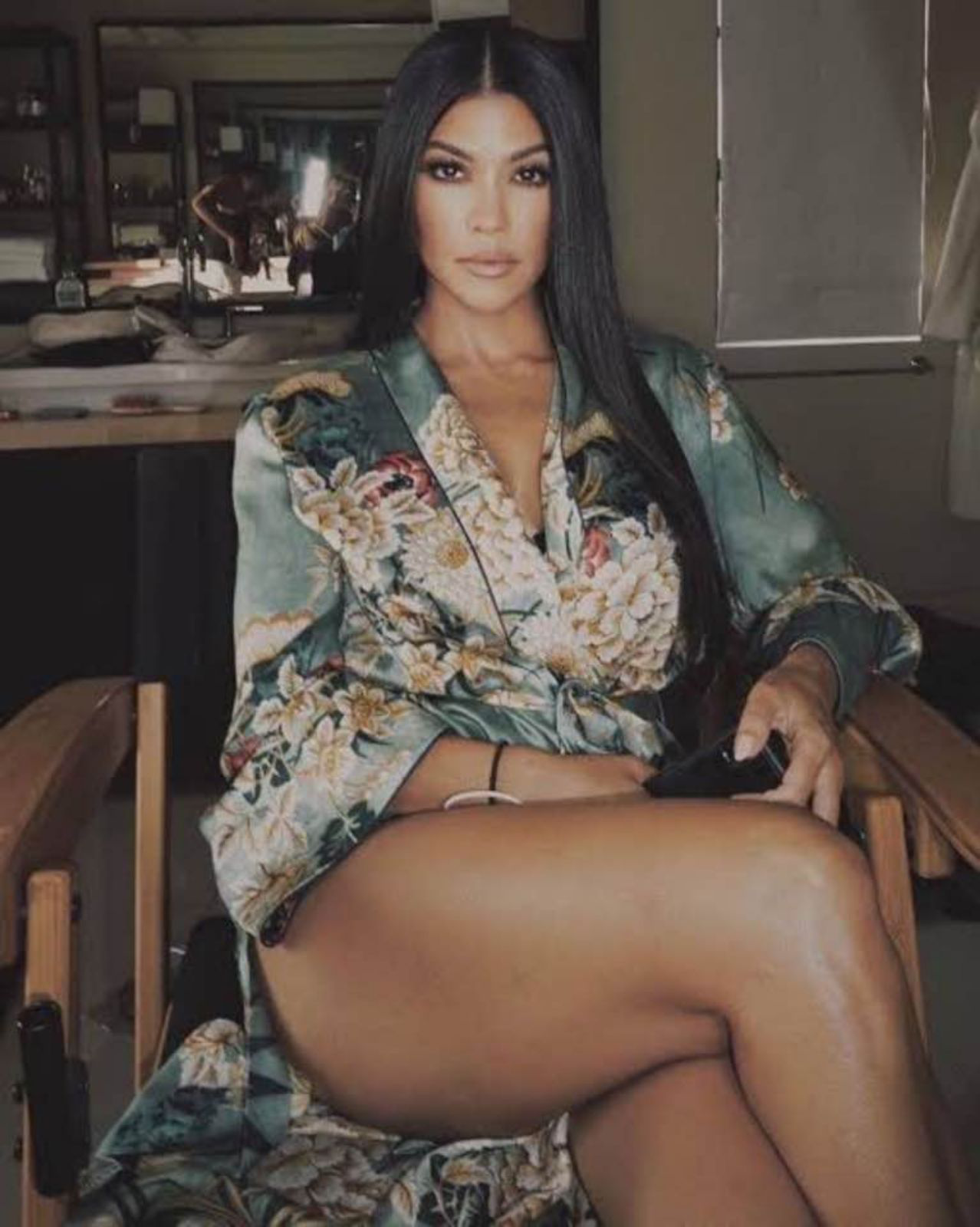 Kourtney kardashian | Scrolller