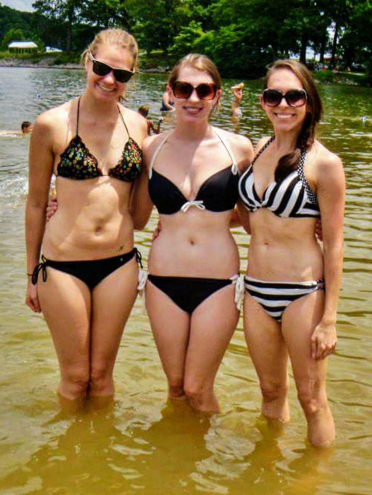 Lake days | Scrolller