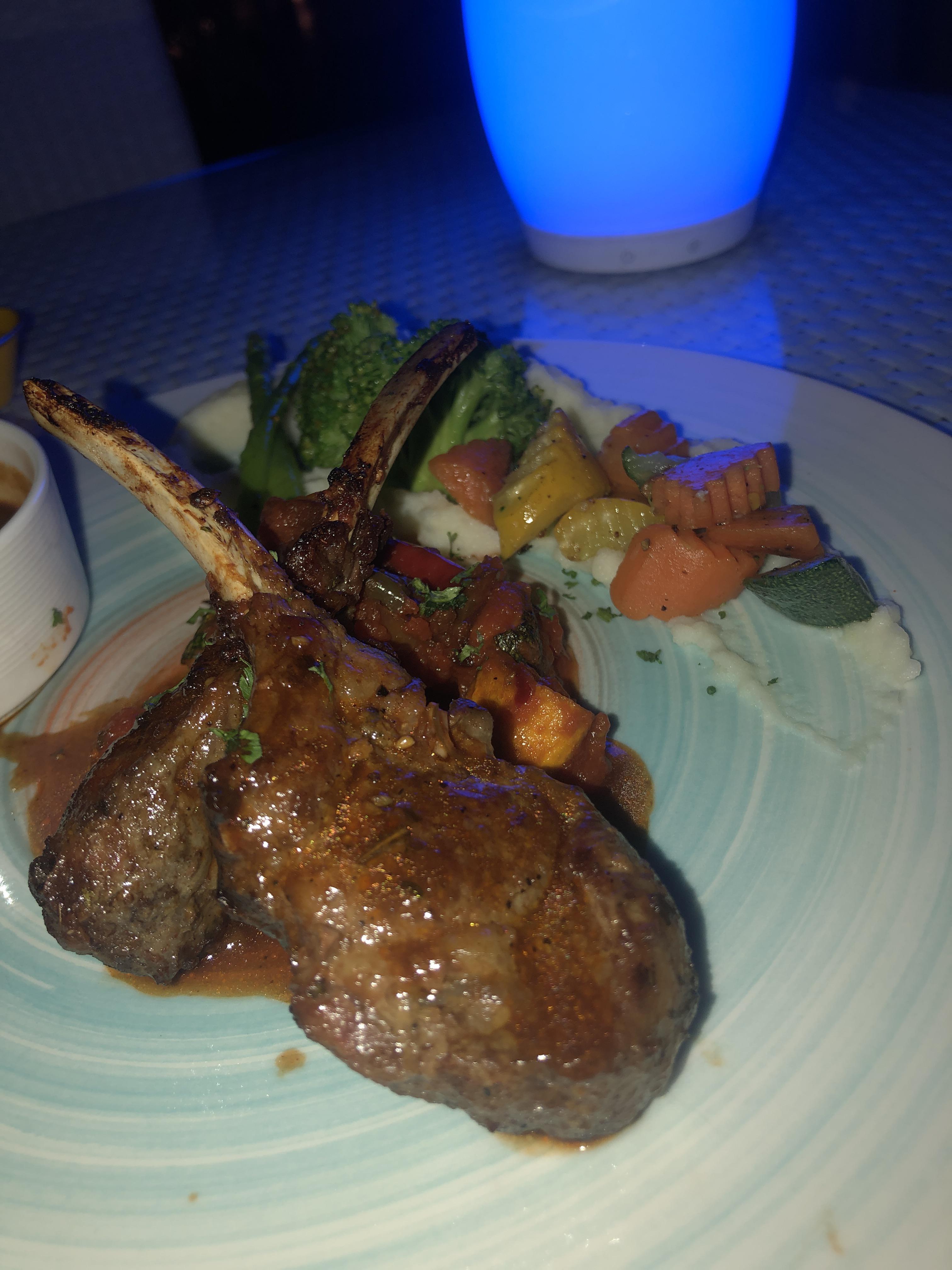 Lamb Ribs with Mashed Potatoes and Veggies | Scrolller