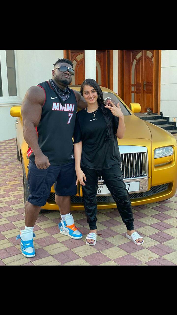 Lana rose black bull | Scrolller