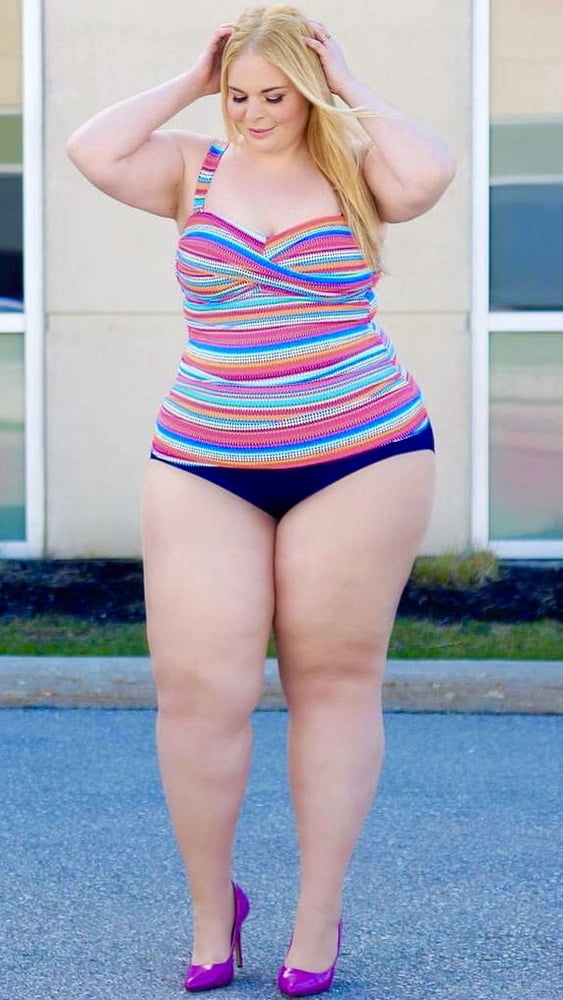 Large and in charge | Scrolller