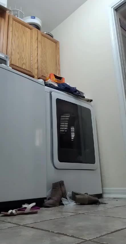Laundry Room Stripping | Scrolller