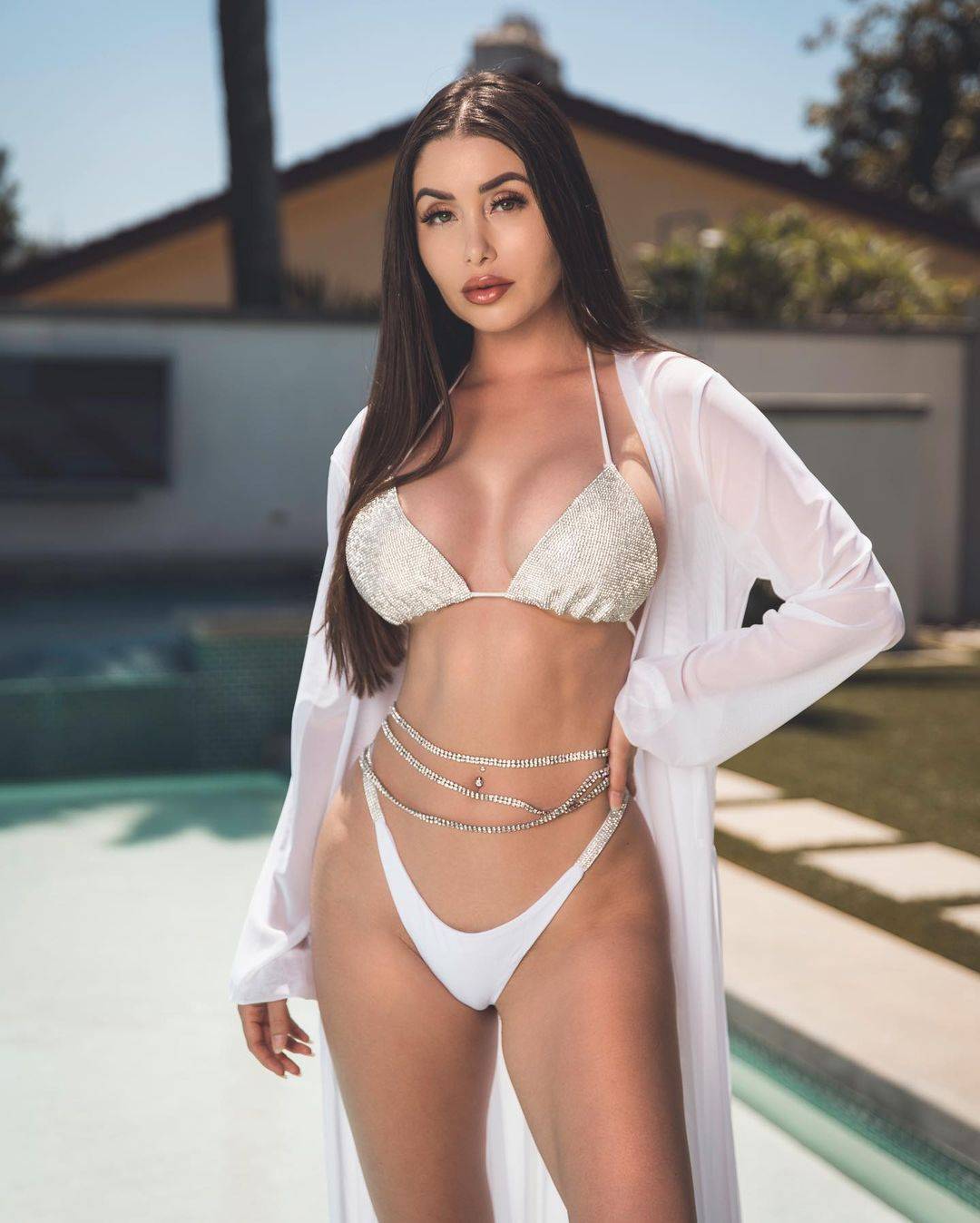 Laura Marie (@lauuramarie) | Scrolller