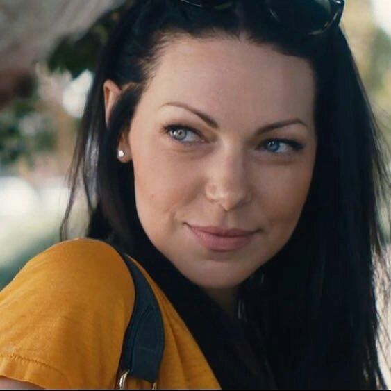 Laura Prepon | Scrolller