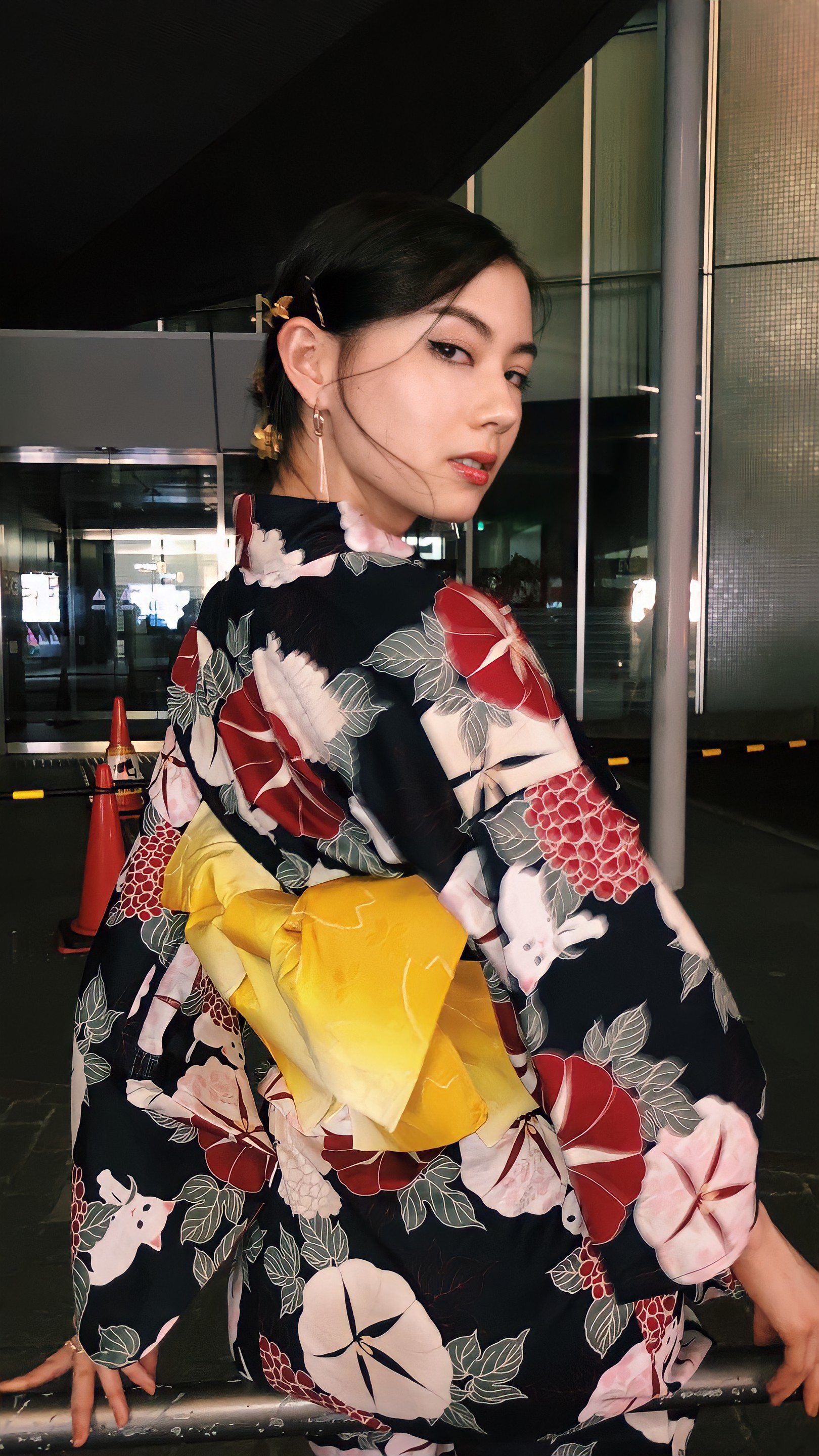 Lauren in Yukata | Scrolller