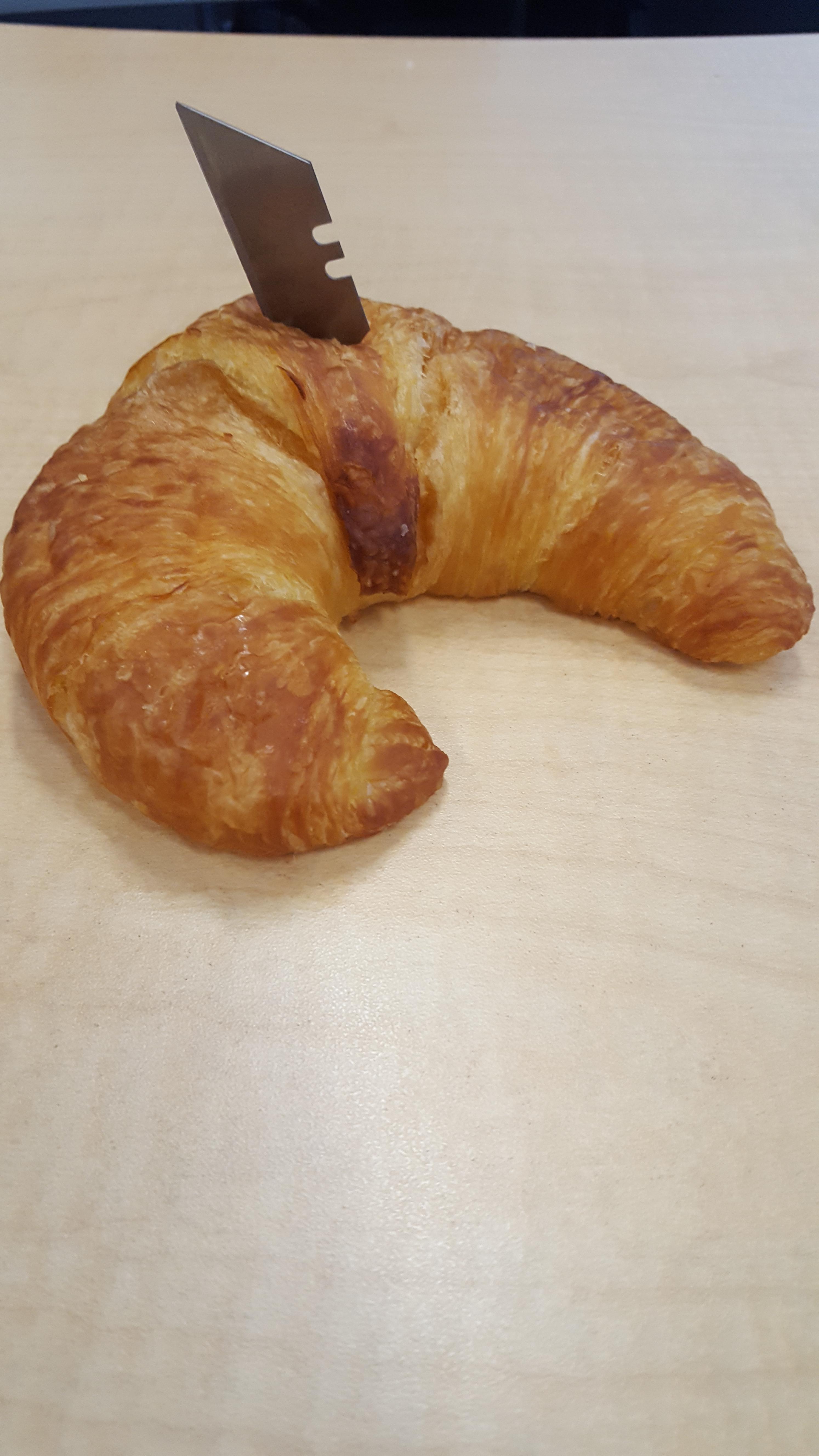 Le Swourd In me croissant | Scrolller