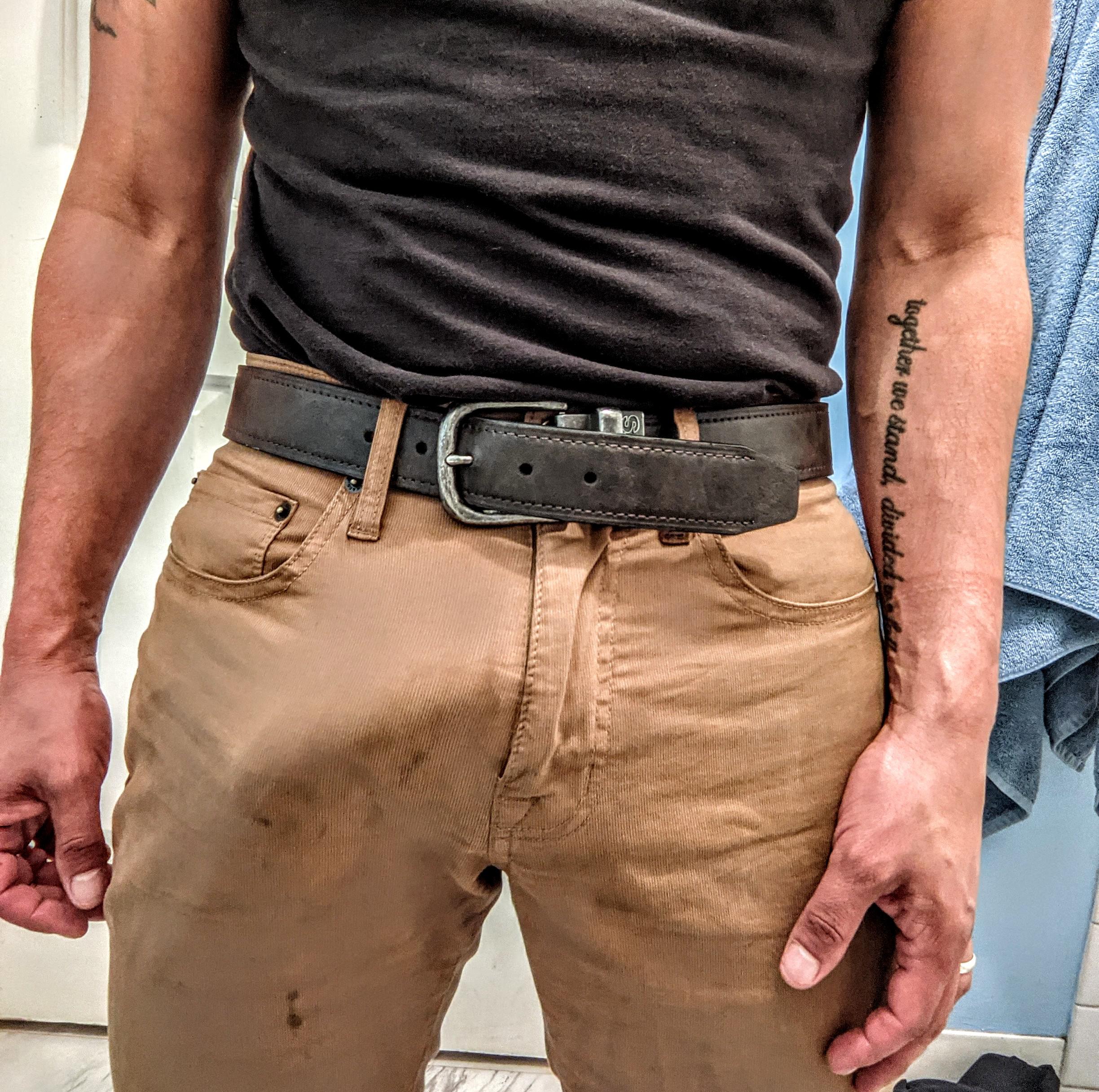 Leaking through 💦 | Scrolller