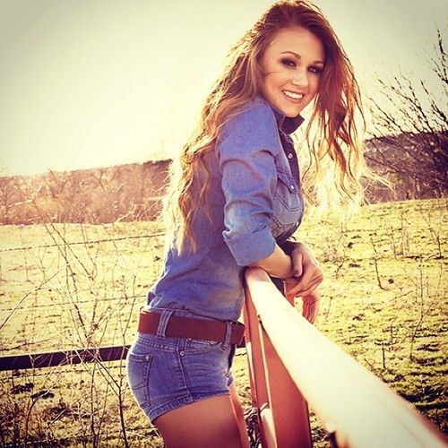 Country Girl Scrolller