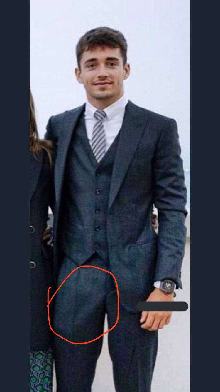 Leclerc revealed something 😳😋😛 | Scrolller