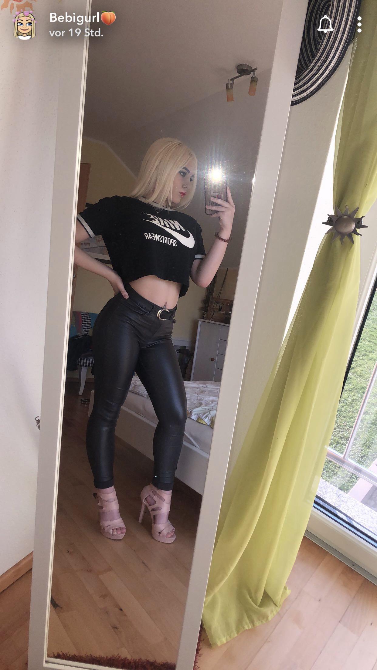 Leder Hose | Scrolller