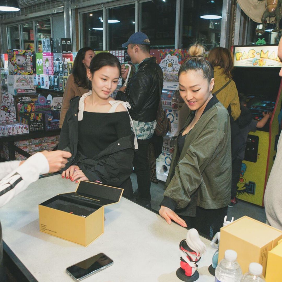 Lee Hi & Lydia Paek @ OG 'OW' Girl release with Reina Koyano in LA ...