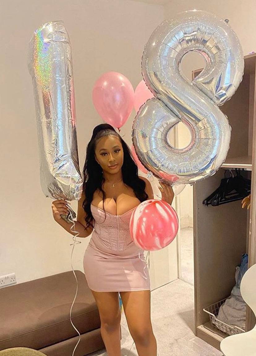 Legally ready to motorboat | Scrolller