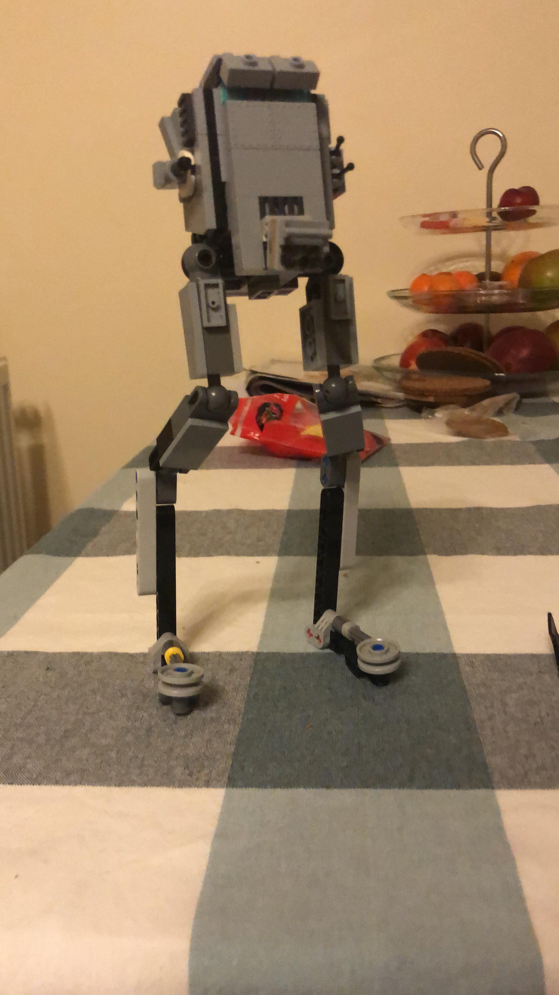 Lego at-st | Scrolller