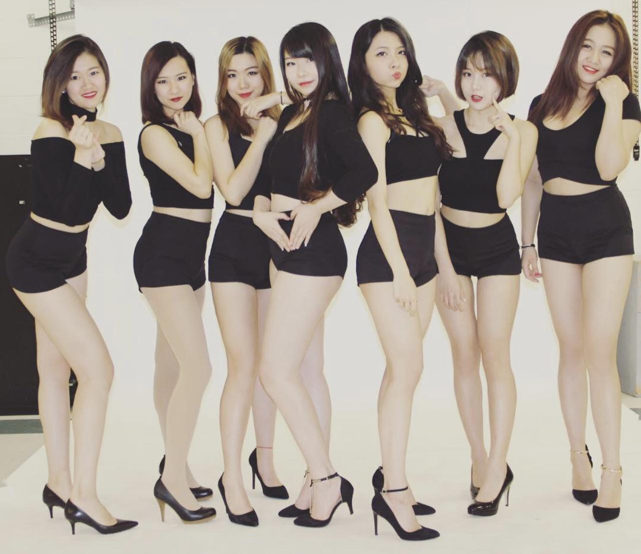 [7] leggy Asians | Scrolller