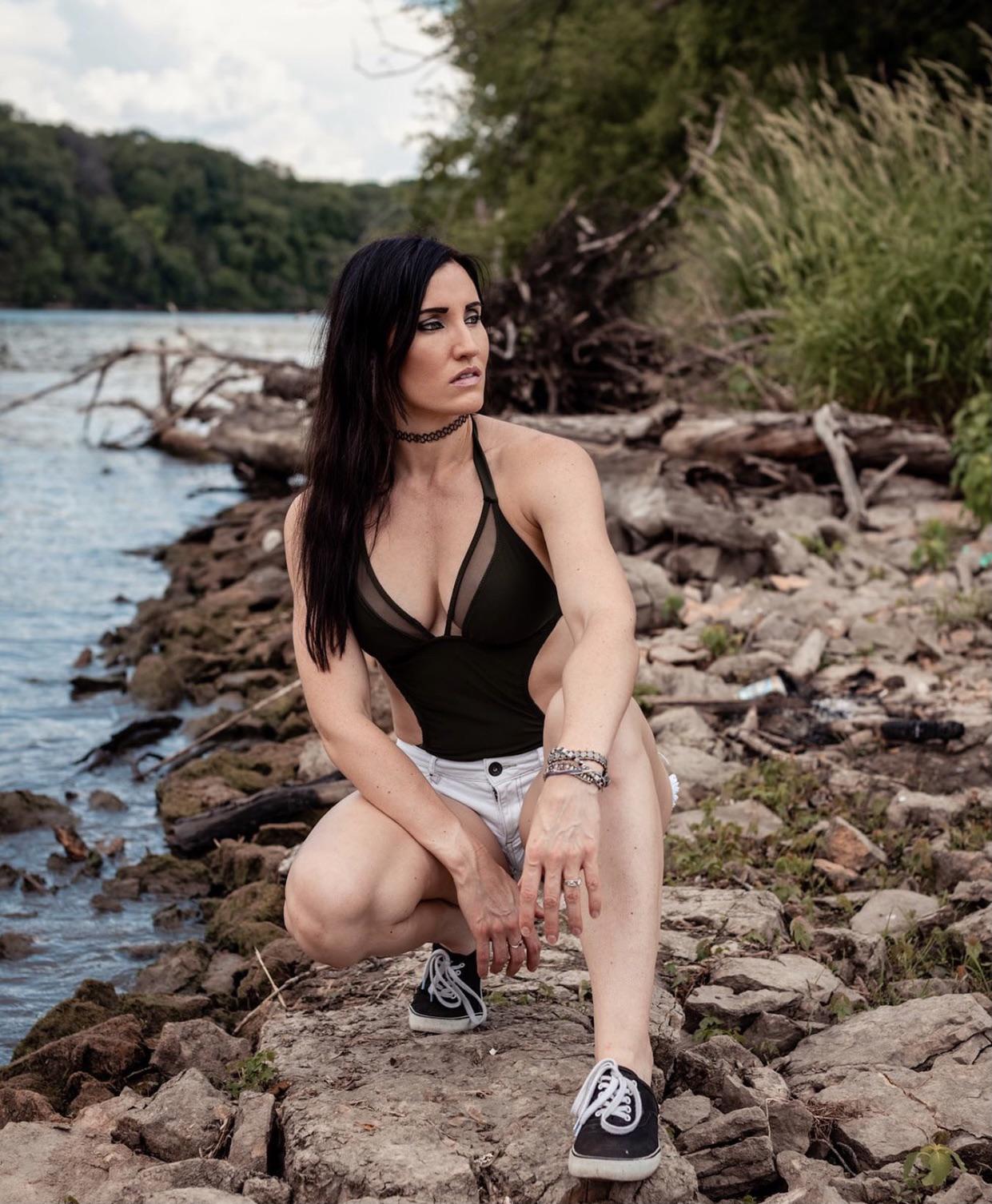 Lesley Cusumano | Scrolller