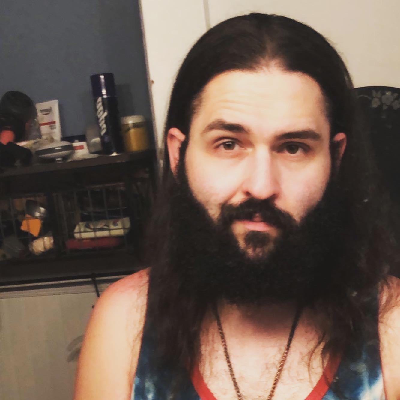 Let’s see who is out there. Poor soul | Scrolller