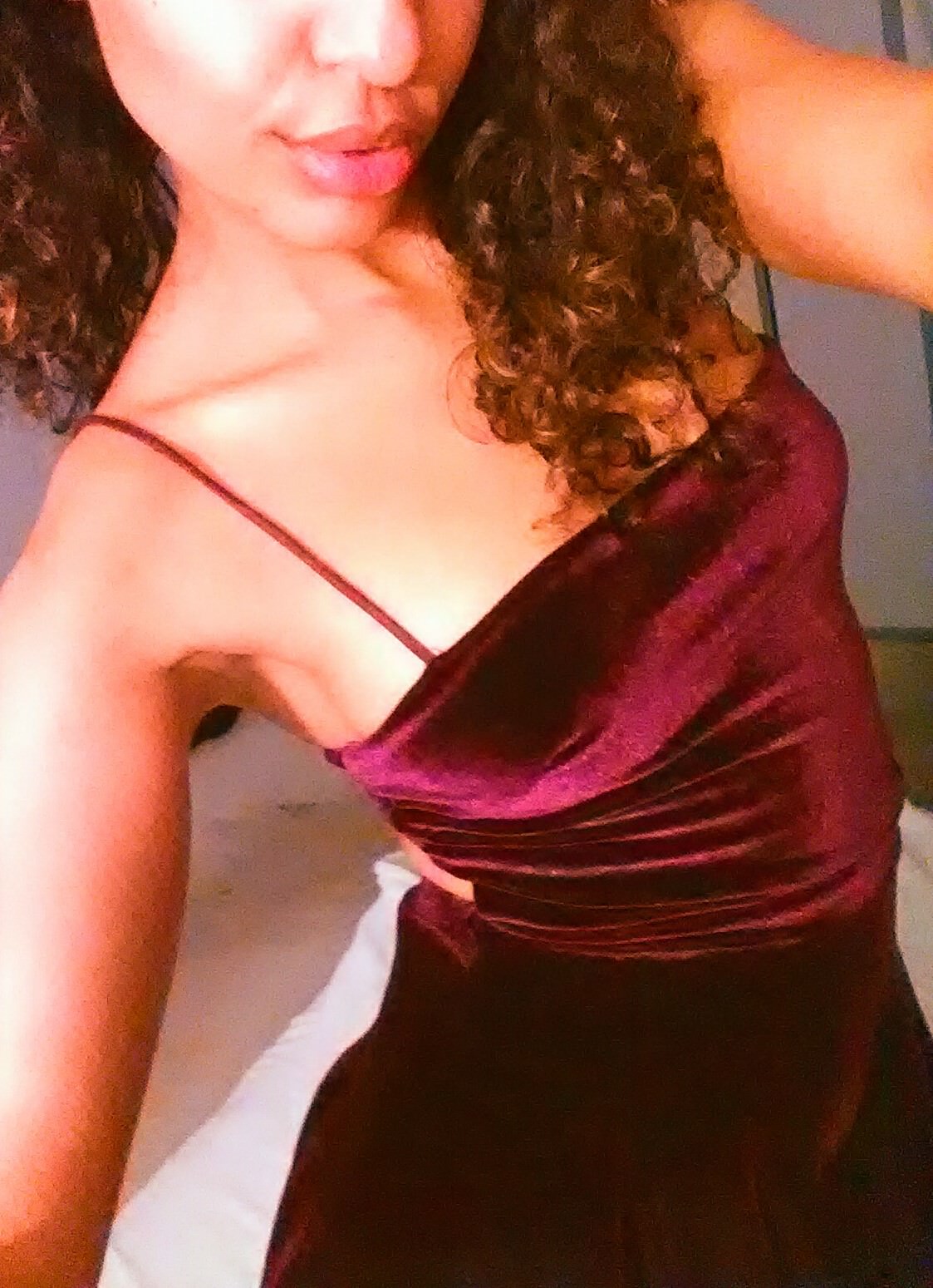 let's make out by a campfire | Scrolller