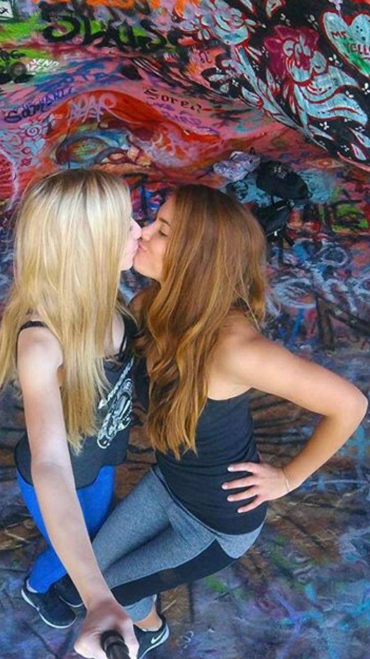 Lez be honest | Scrolller