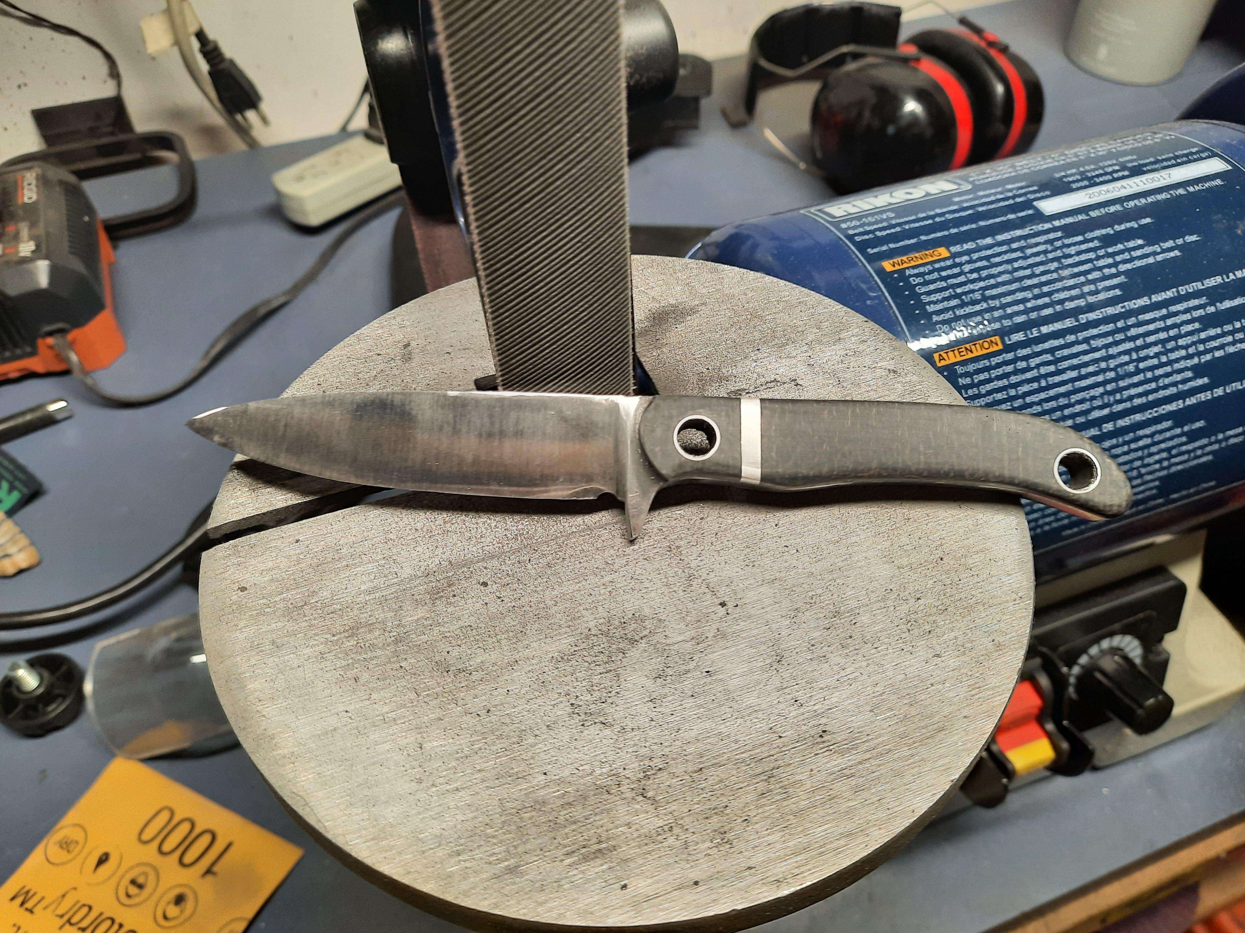 Light weight backpacking knife | Scrolller