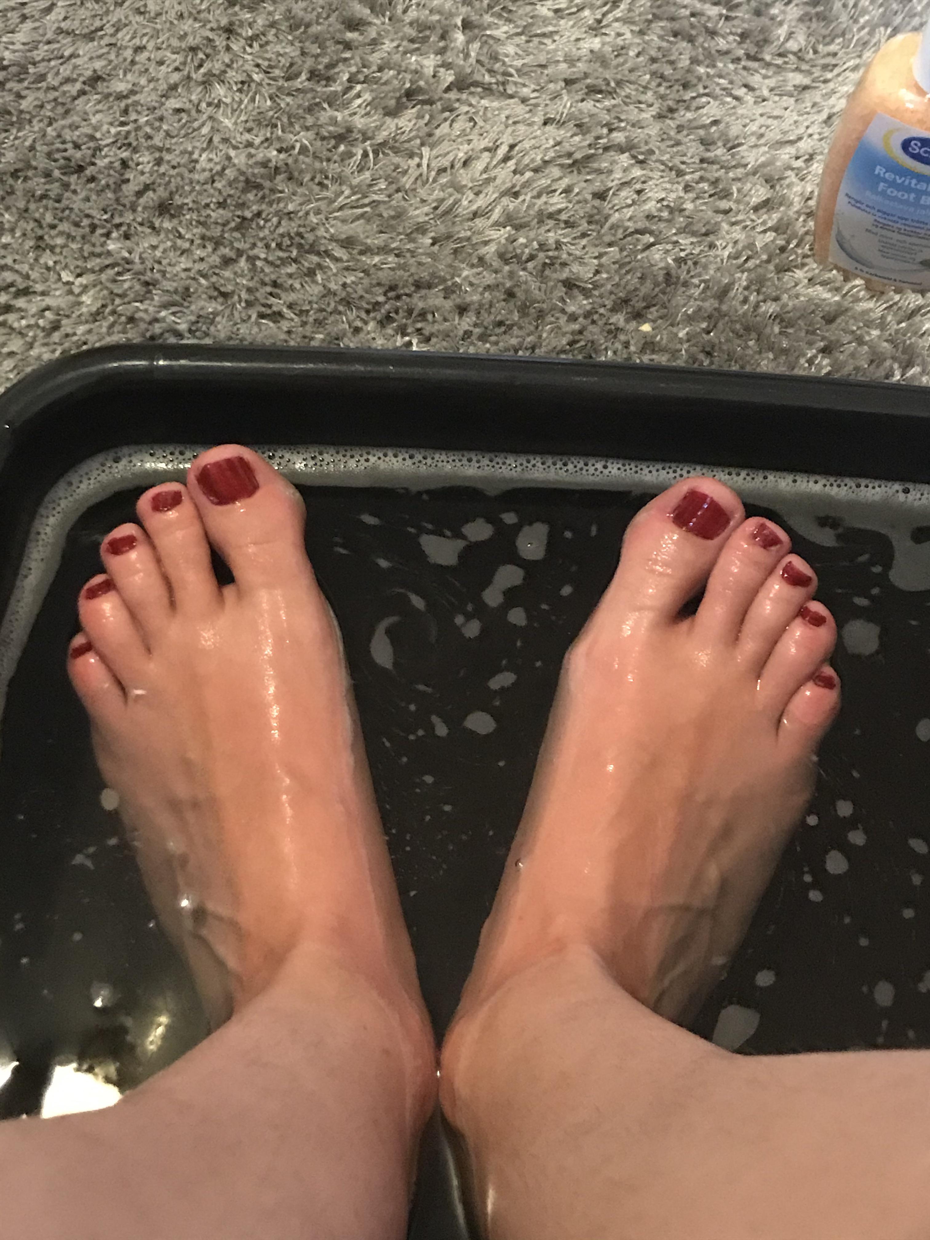 Like my toes? | Scrolller