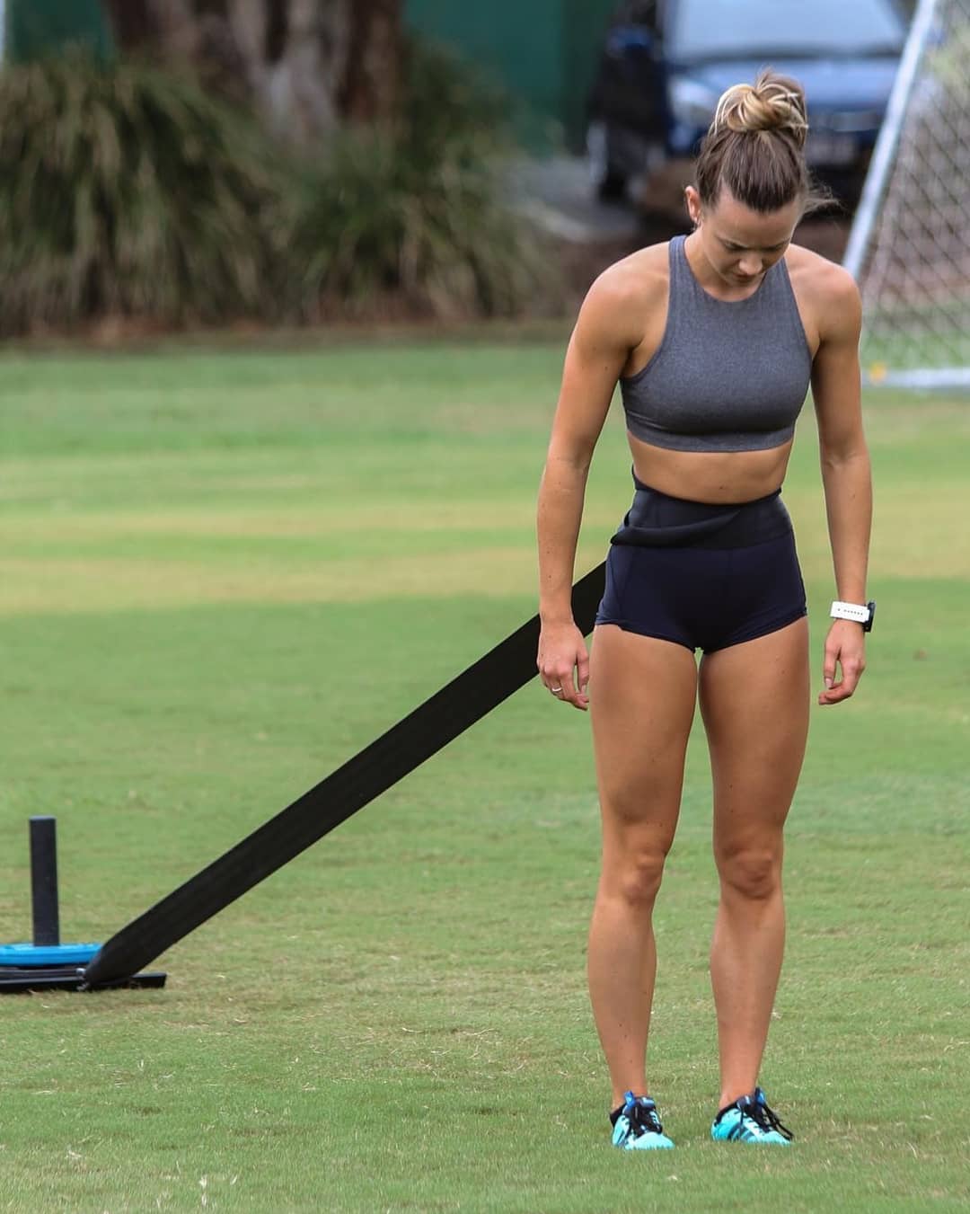 Lilly Castle | Scrolller