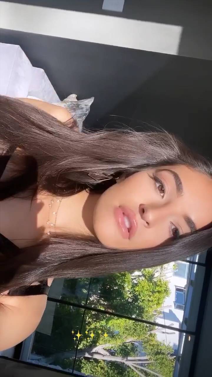 Lip biting | Scrolller