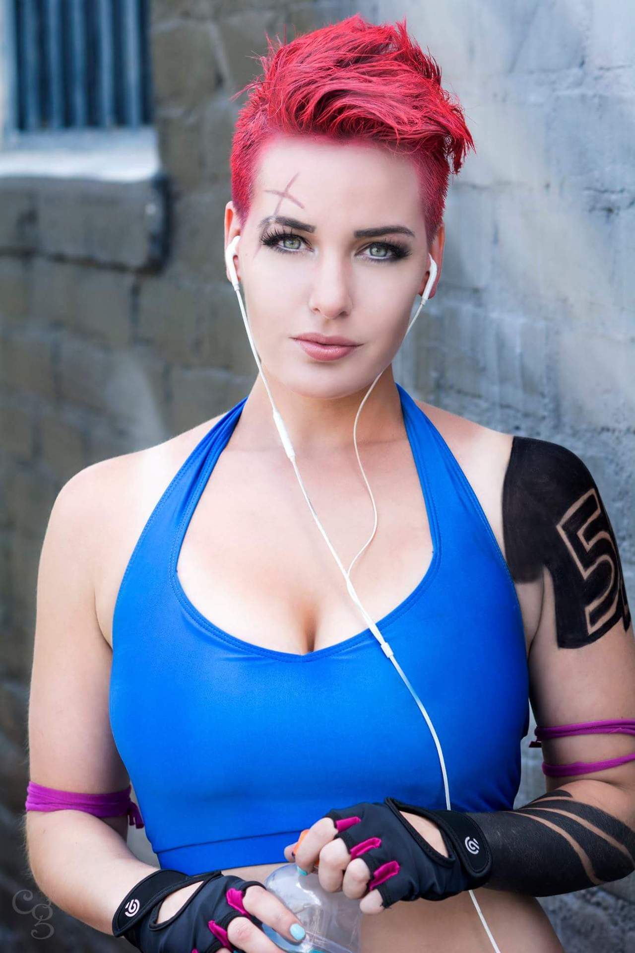 Lisa Lou Who as Zarya (Overwatch) | Scrolller
