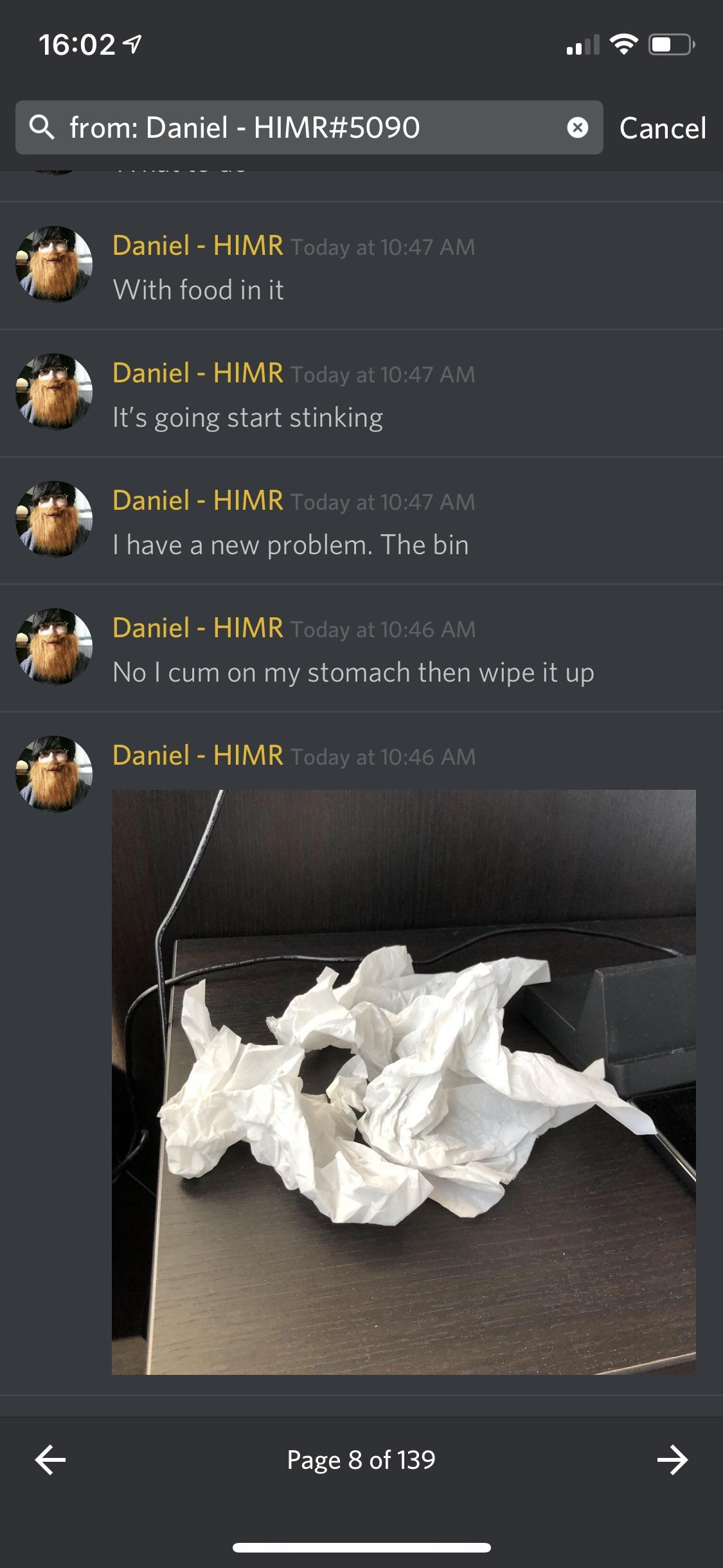 Little details Daniel likes to share with his fans | Scrolller