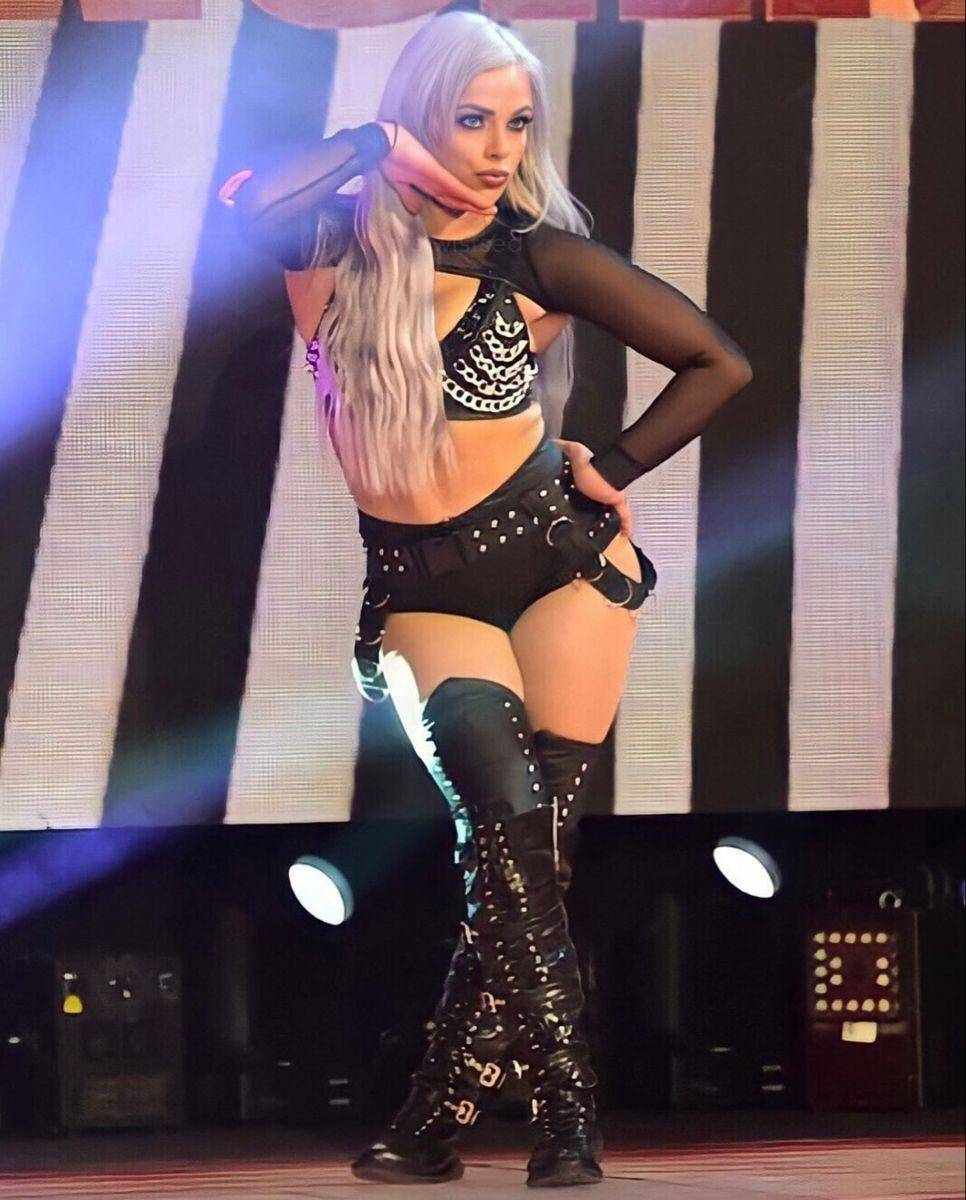 Liv Morgan | Scrolller