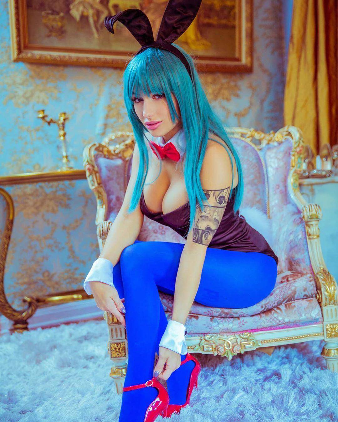 Liz Katz as Bunny Bulma | Scrolller