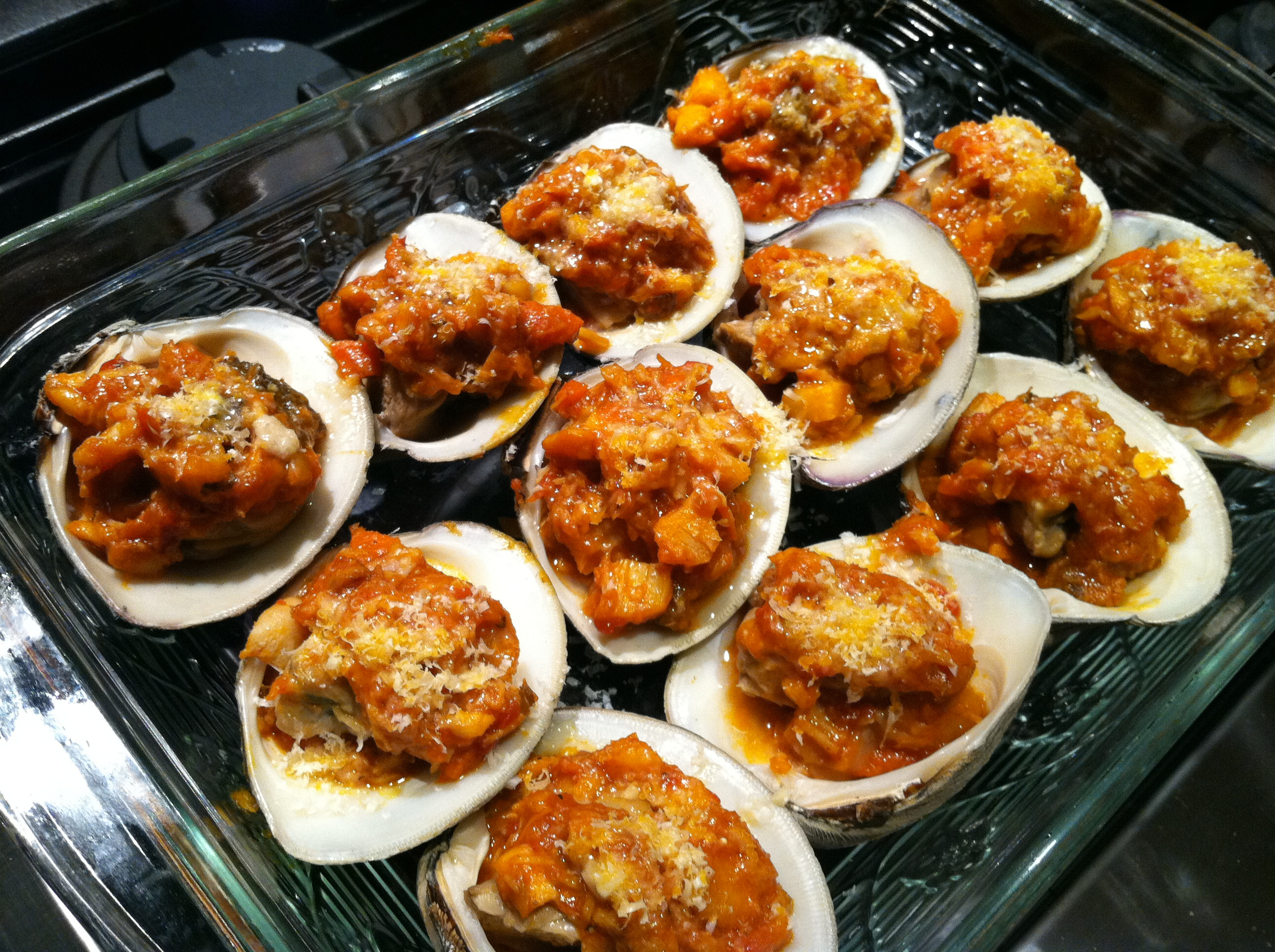 Loaded clams diavolo | Scrolller