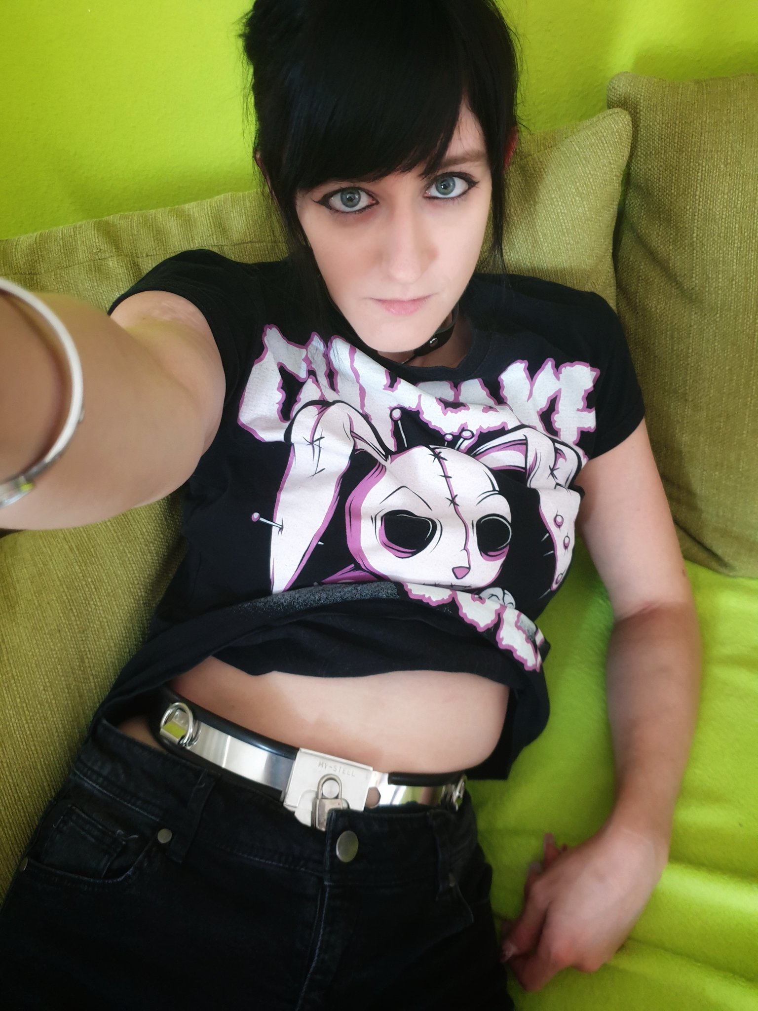 Locked in my chastity Belt again.. [F29] | Scrolller