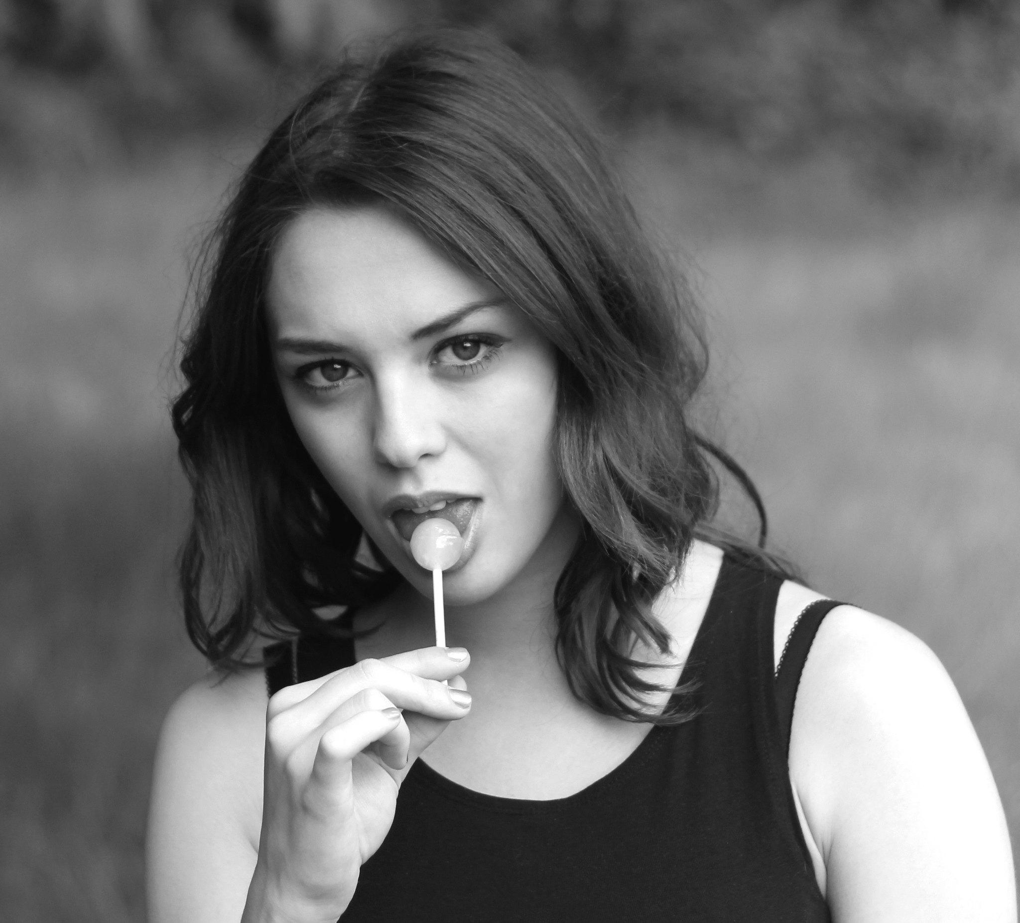 Lollipop | Scrolller