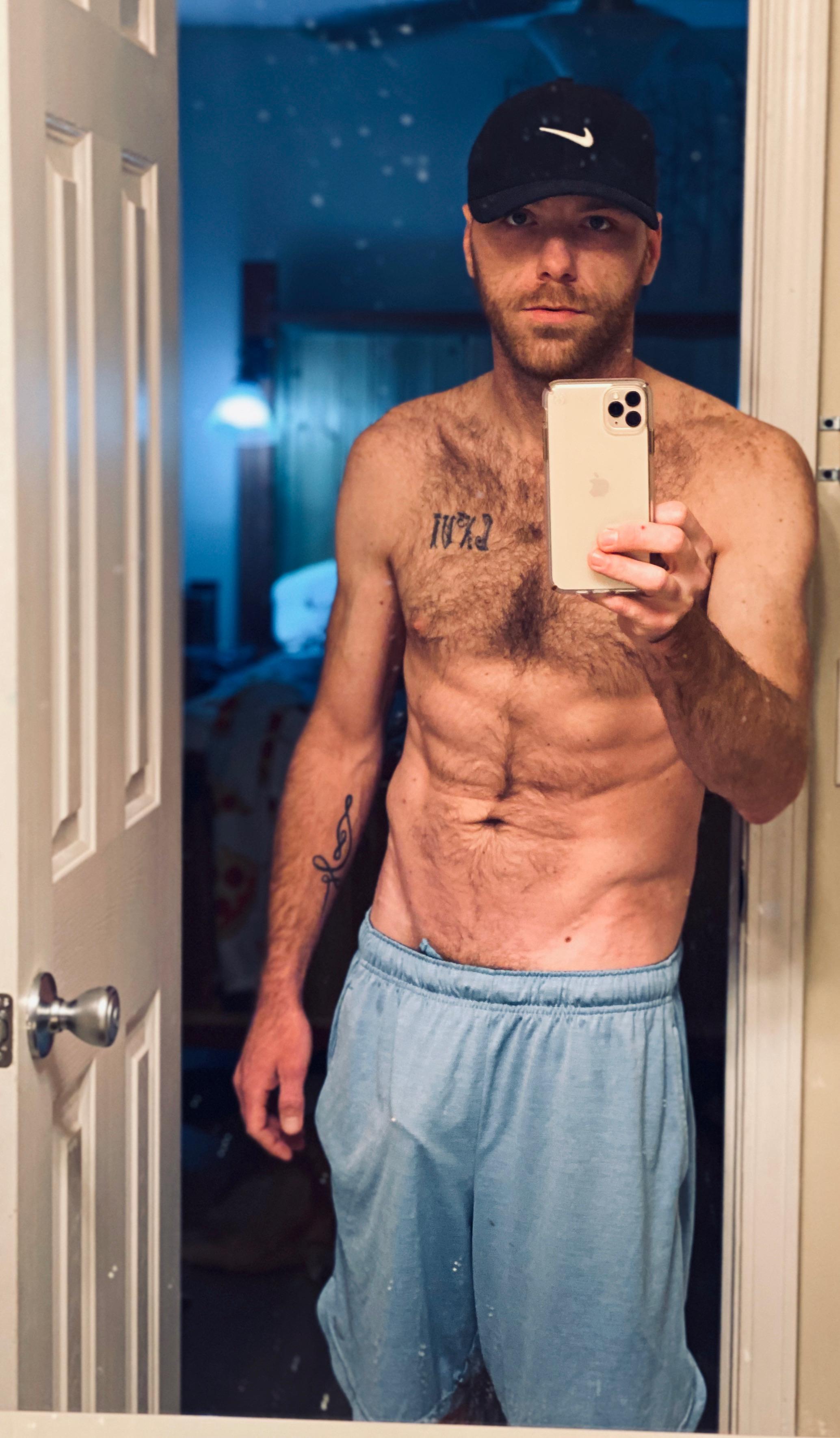 Long weekend at work | Scrolller