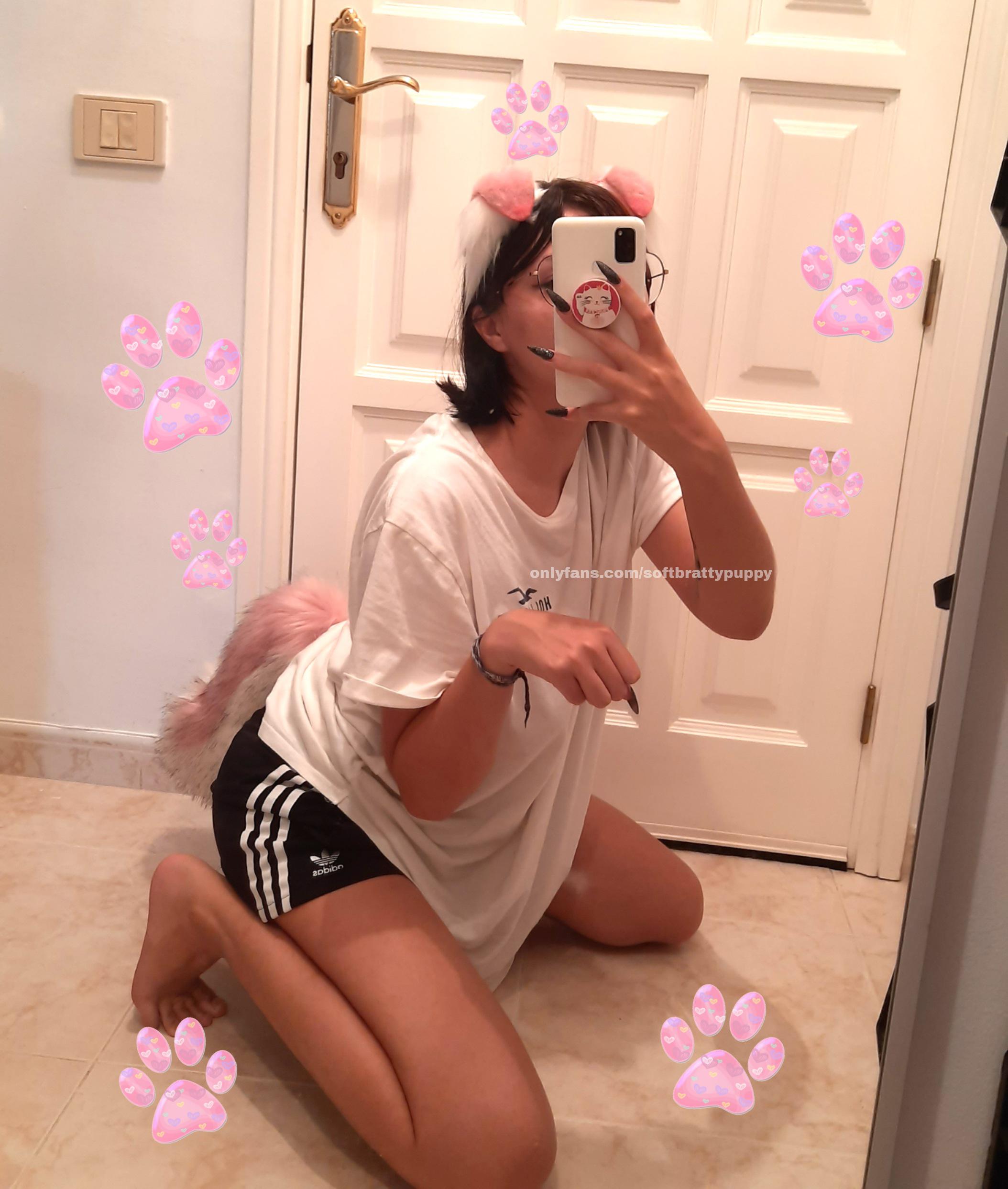 Soy tu cachorrita favorita | Scrolller