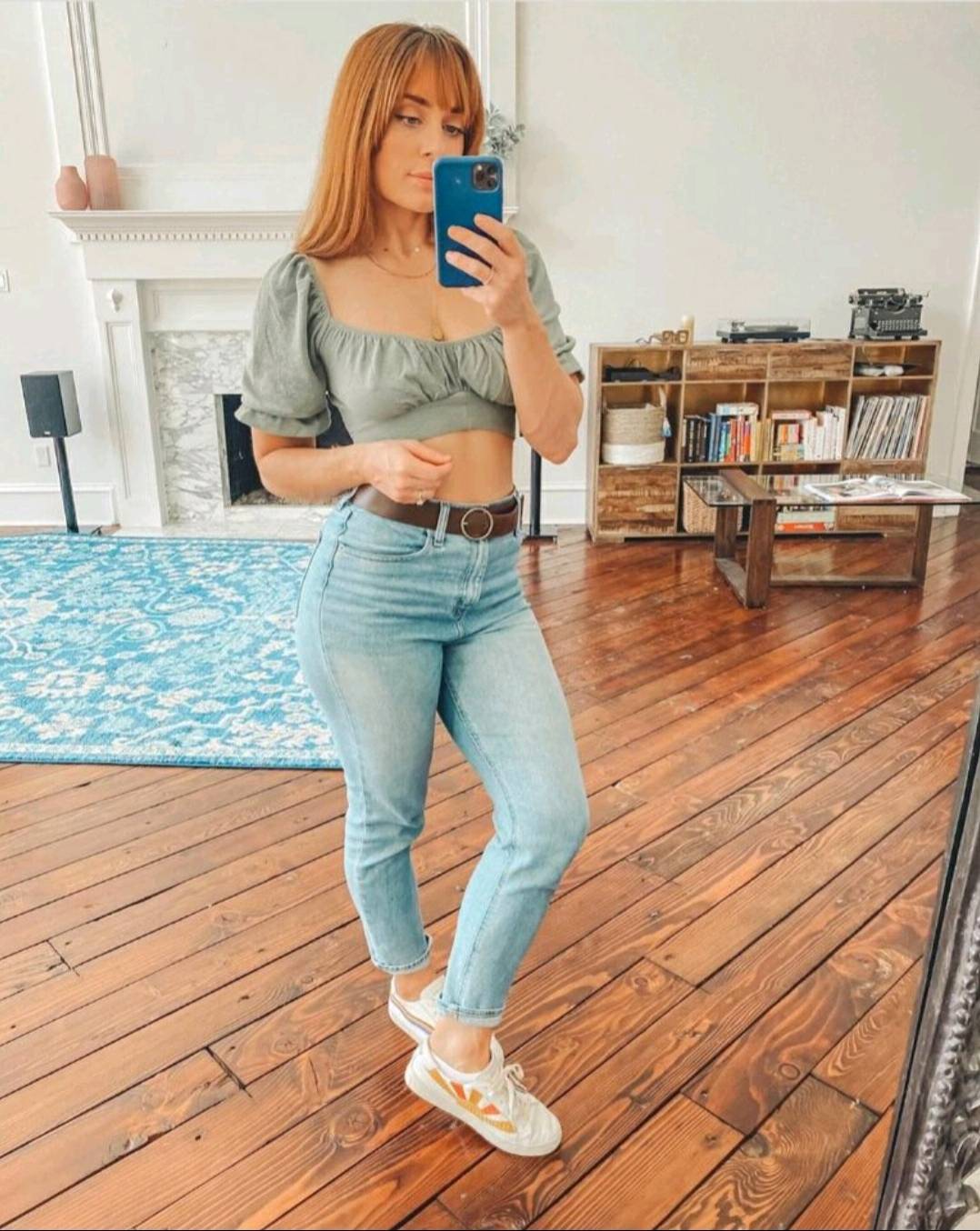 Looking cute with bangs! | Scrolller