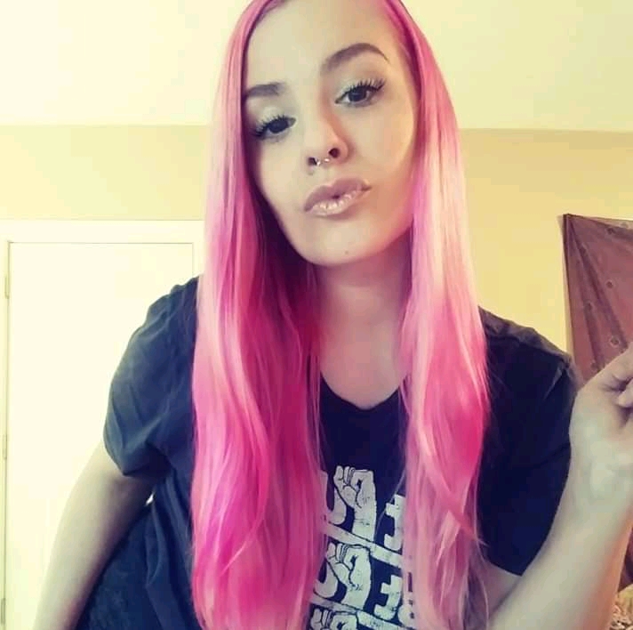 UPVOTE MY PICTURE TO GET AN HUMILIATING TASK AND DEGRADING TASK KIK ME AT superior45 | Scrolller