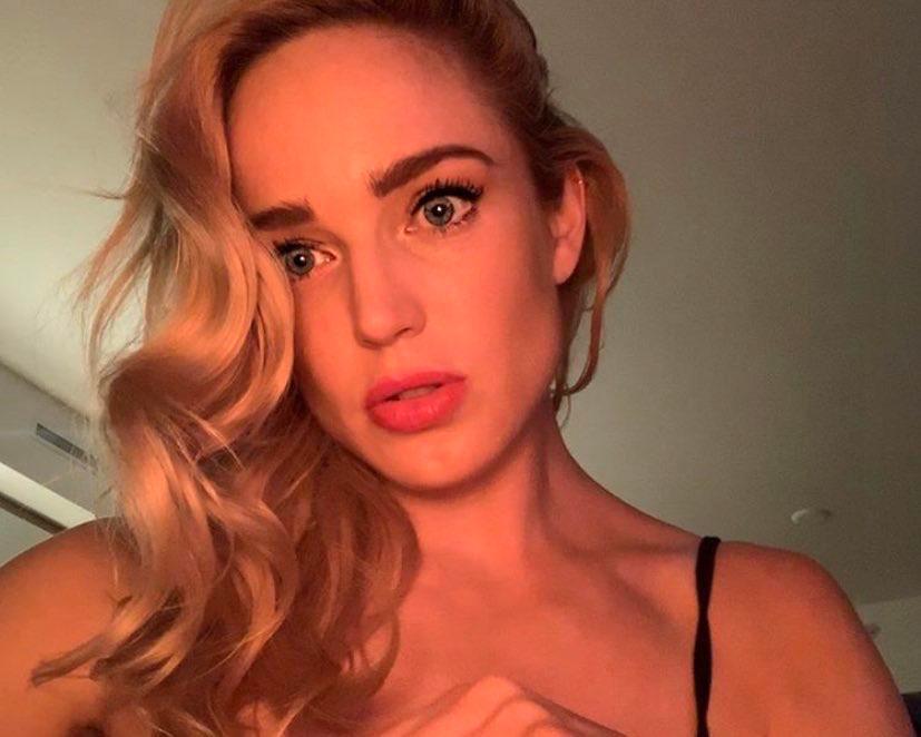 Looking hot | Scrolller