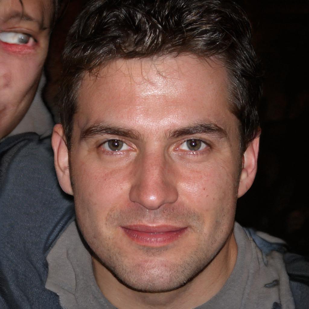 Looks normal, look closer | Scrolller