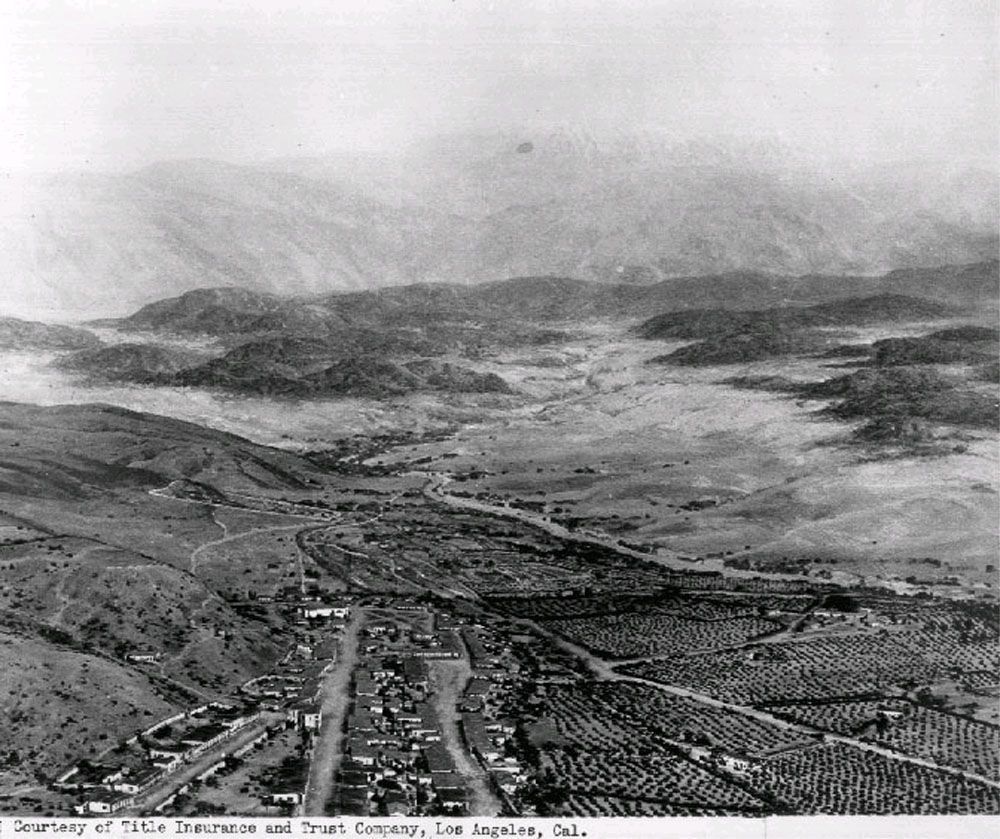 First Aerial Photo of Los Angeles, 1850 | Scrolller