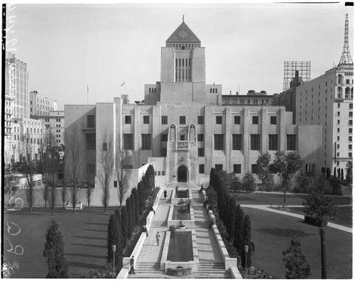 Los Angeles Central Library, 1936 | Scrolller