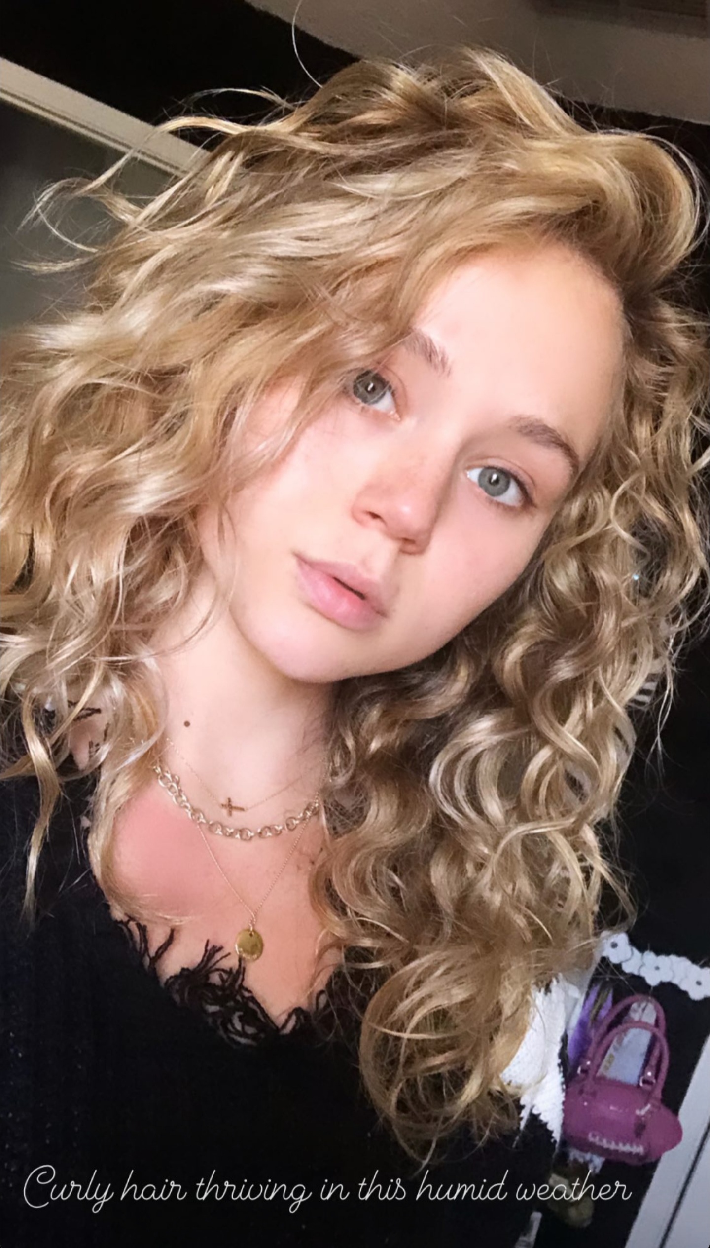 Love Brec Bassinger's curls | Scrolller