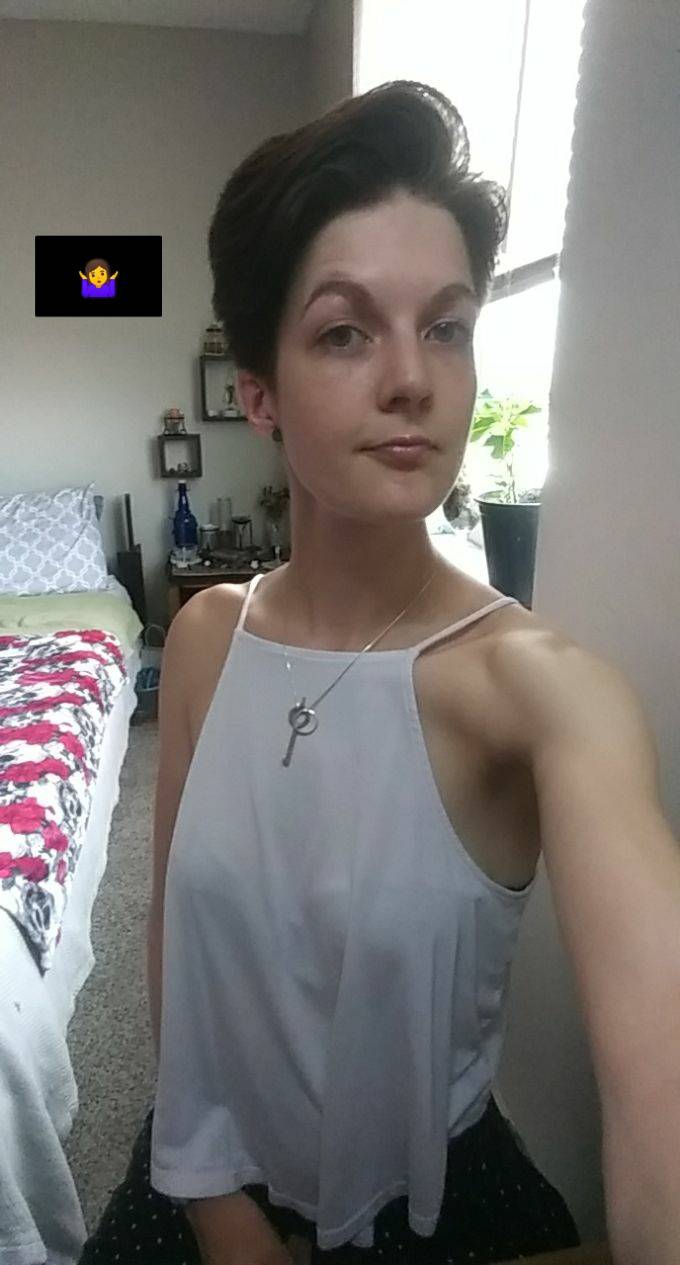 Love/hate relationship with this hair 🤷🙃 | Scrolller