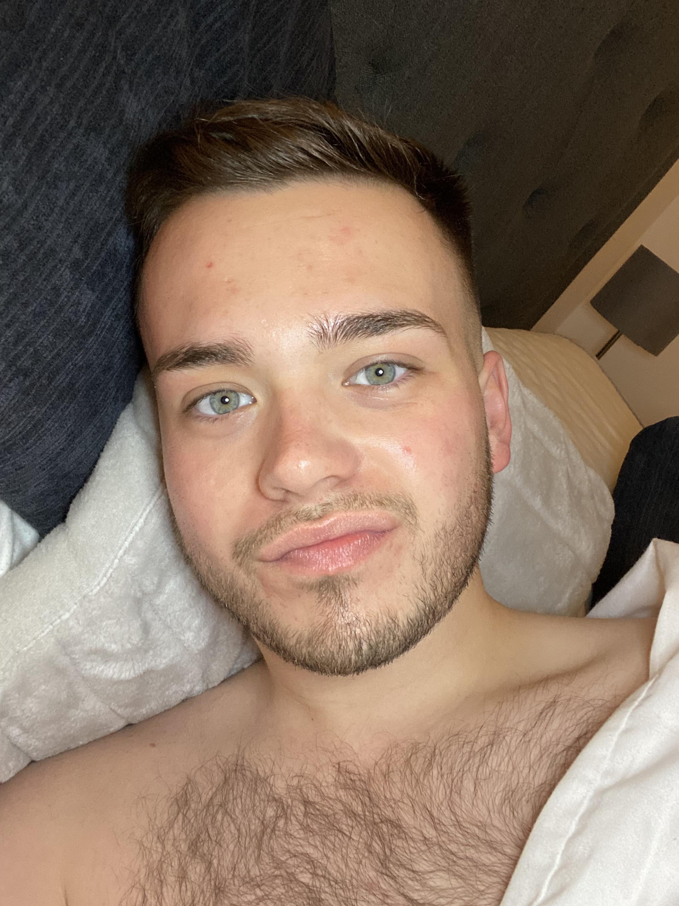 Love the glowy skin from retinol 🥰 | Scrolller