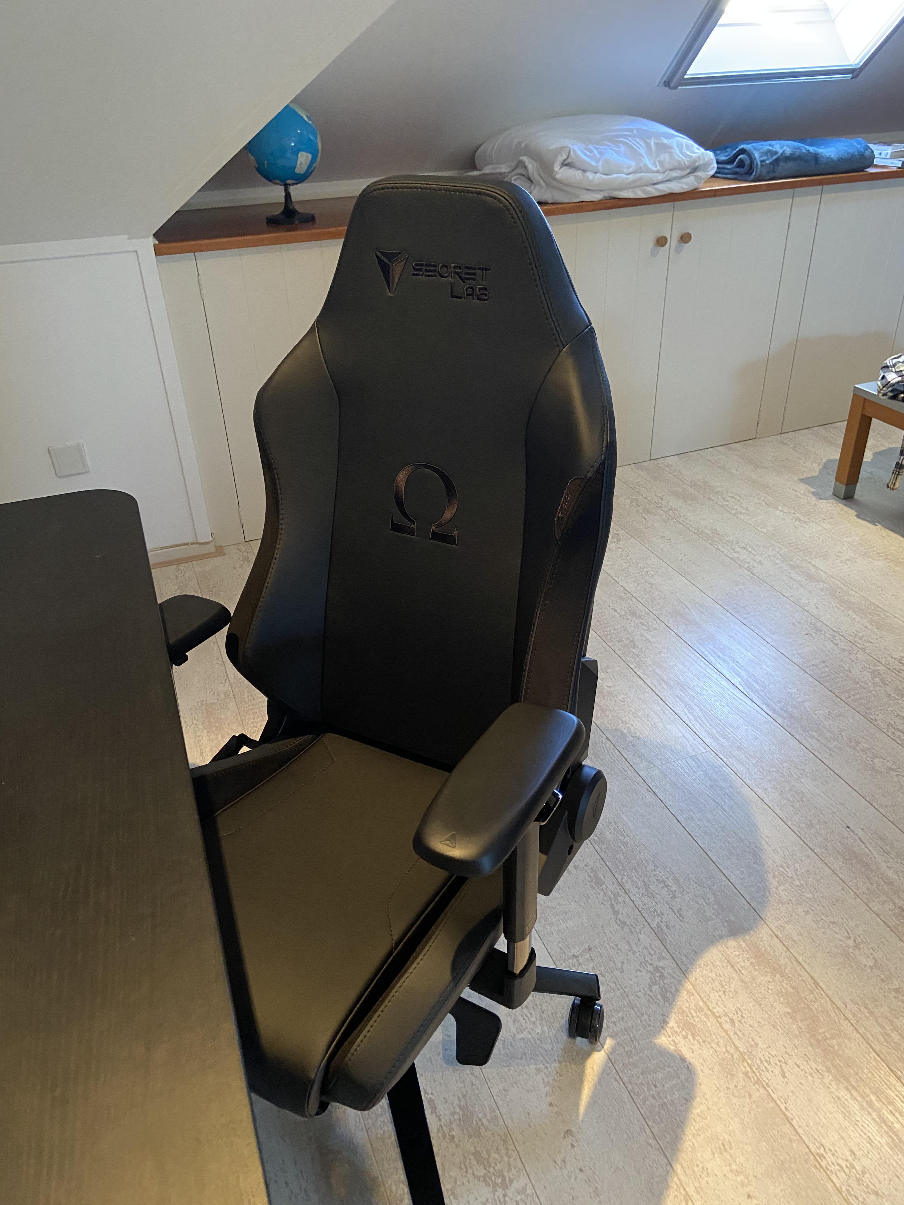 Love the #secretlab chair! | Scrolller