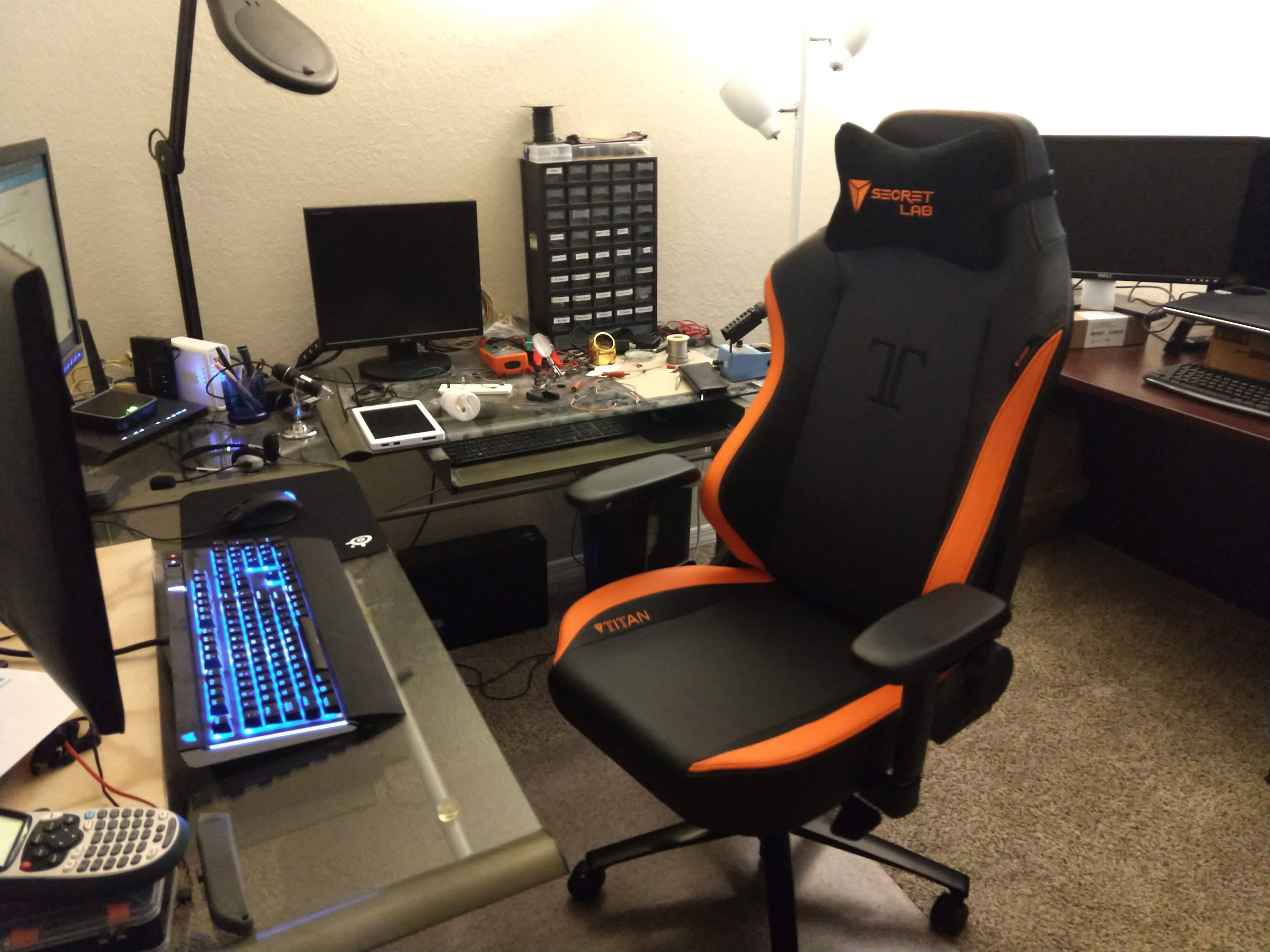 Loving my new orange #Secretlab Titan | Scrolller