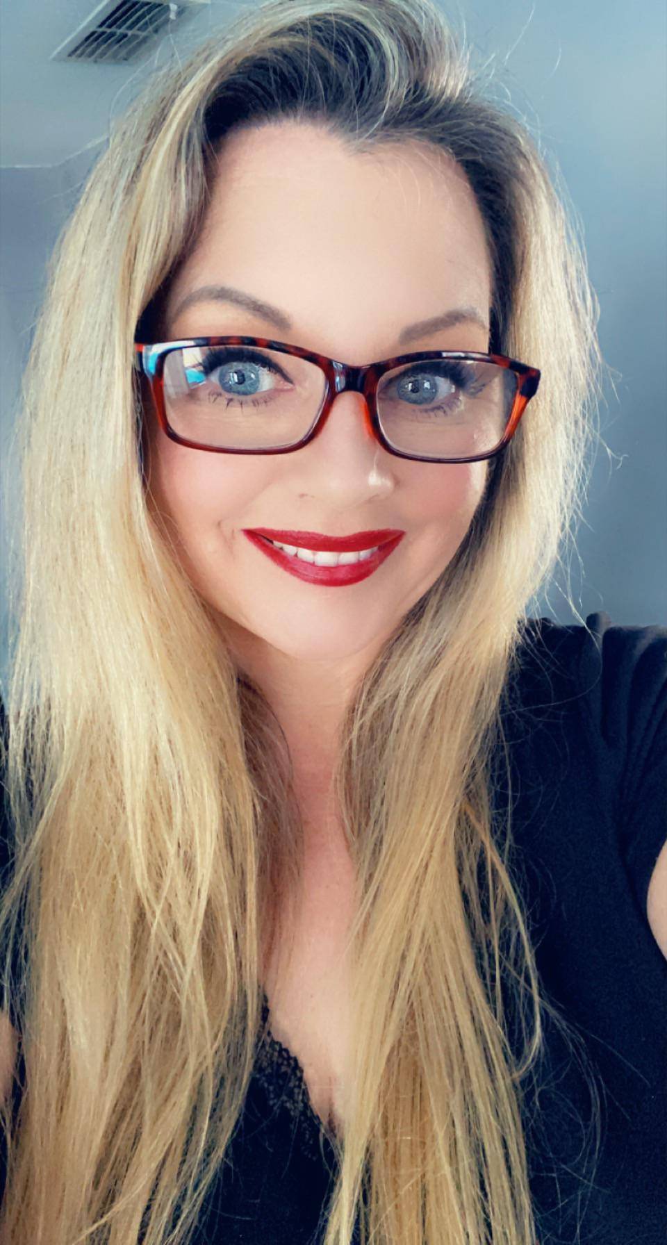 Loving my new specs | Scrolller